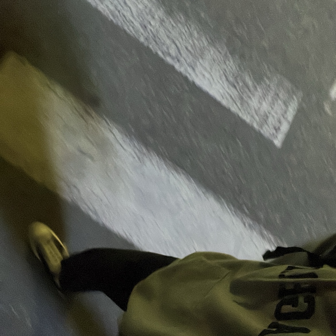 (@_o1_2i) 님의 게시물 | KREAM