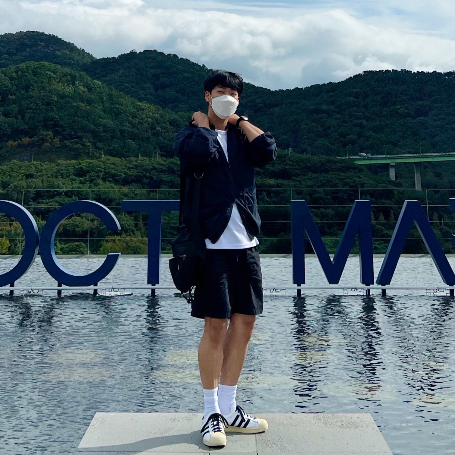 정대현 (@daychi) 님의 게시물 | KREAM