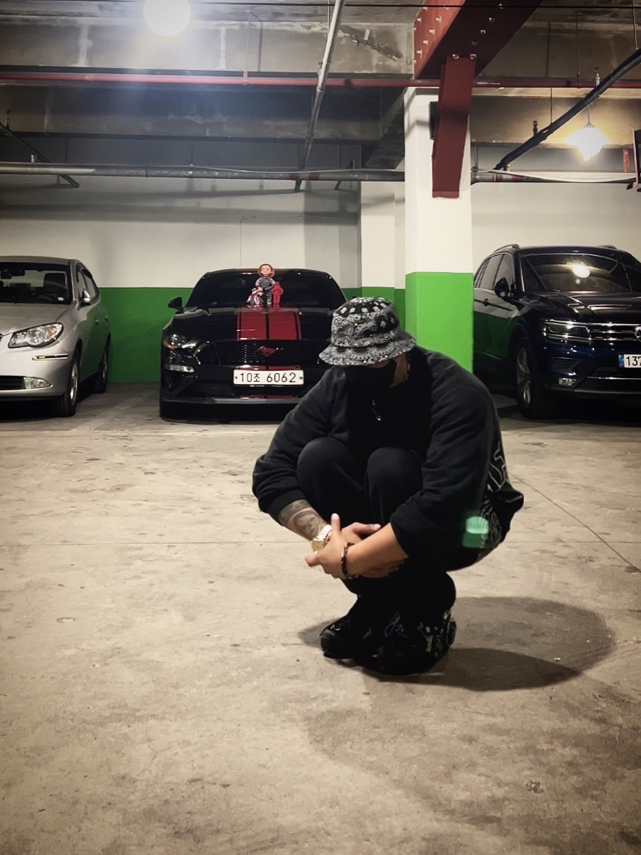 Instagram@hi... (@highbrow_fr...) 님의 게시물 | KREAM