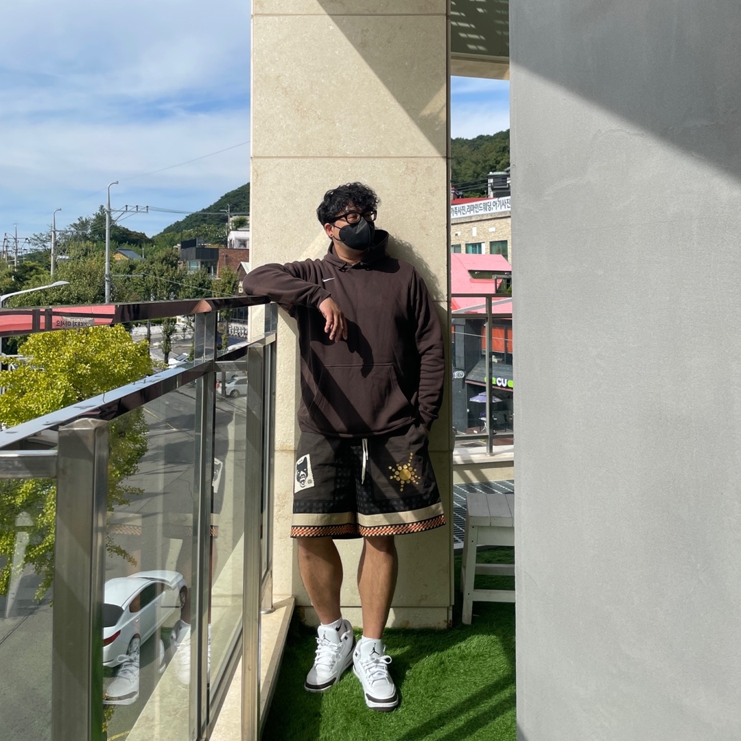 전대우 (@tigerdw) 님의 게시물 | KREAM