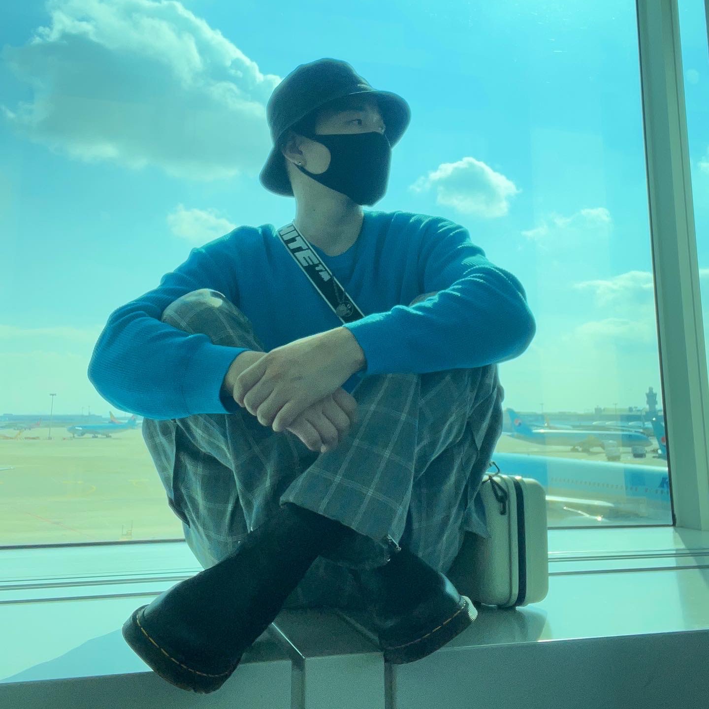 🧍🏻 (@blue_boy) 님의 게시물 | KREAM