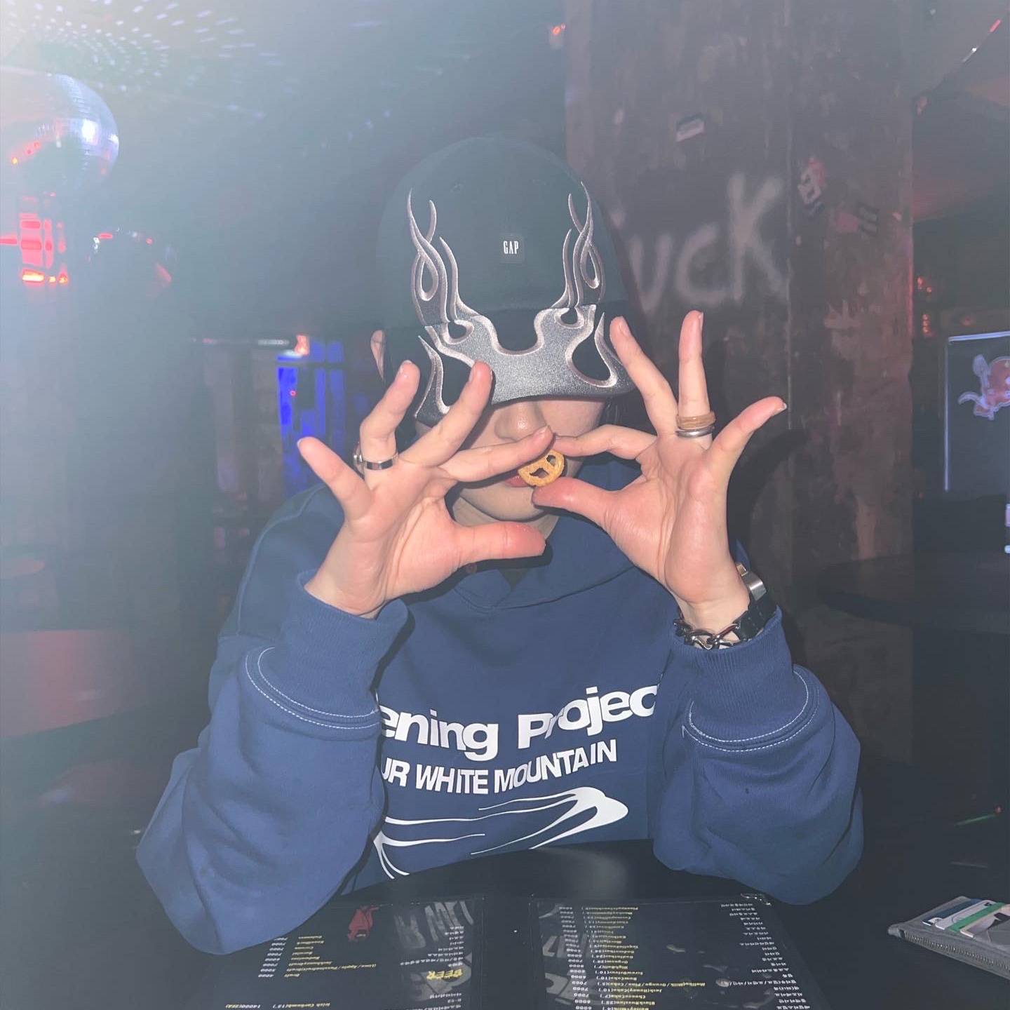 young (@yvngb3nzo) 님의 게시물 | KREAM