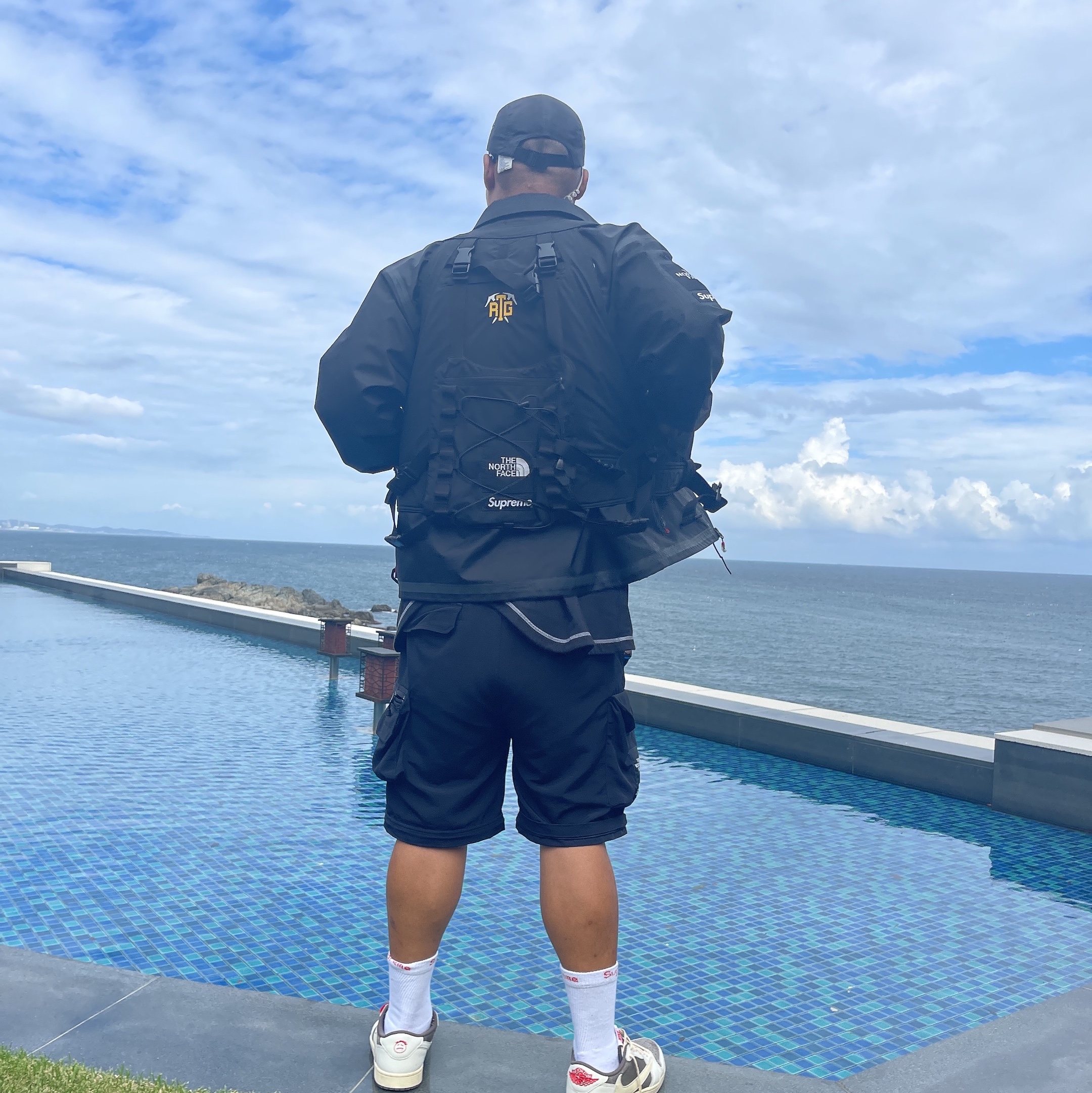 삼3 (@gilsam) 님의 게시물 | KREAM