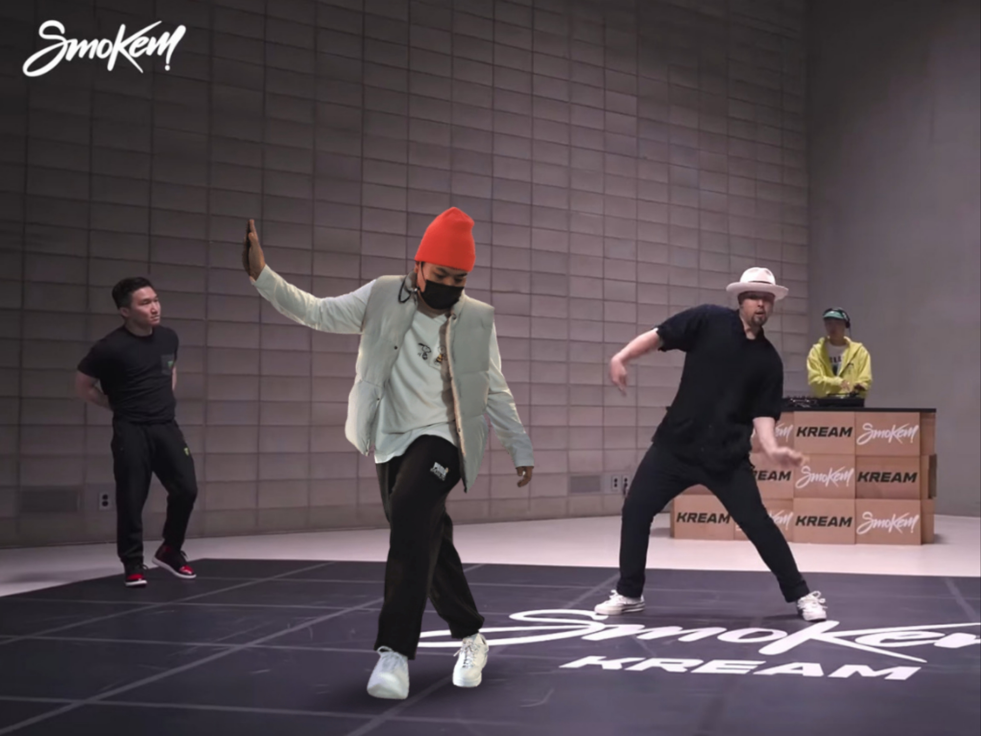 택군 (@taekgoon) 님의 게시물 | KREAM