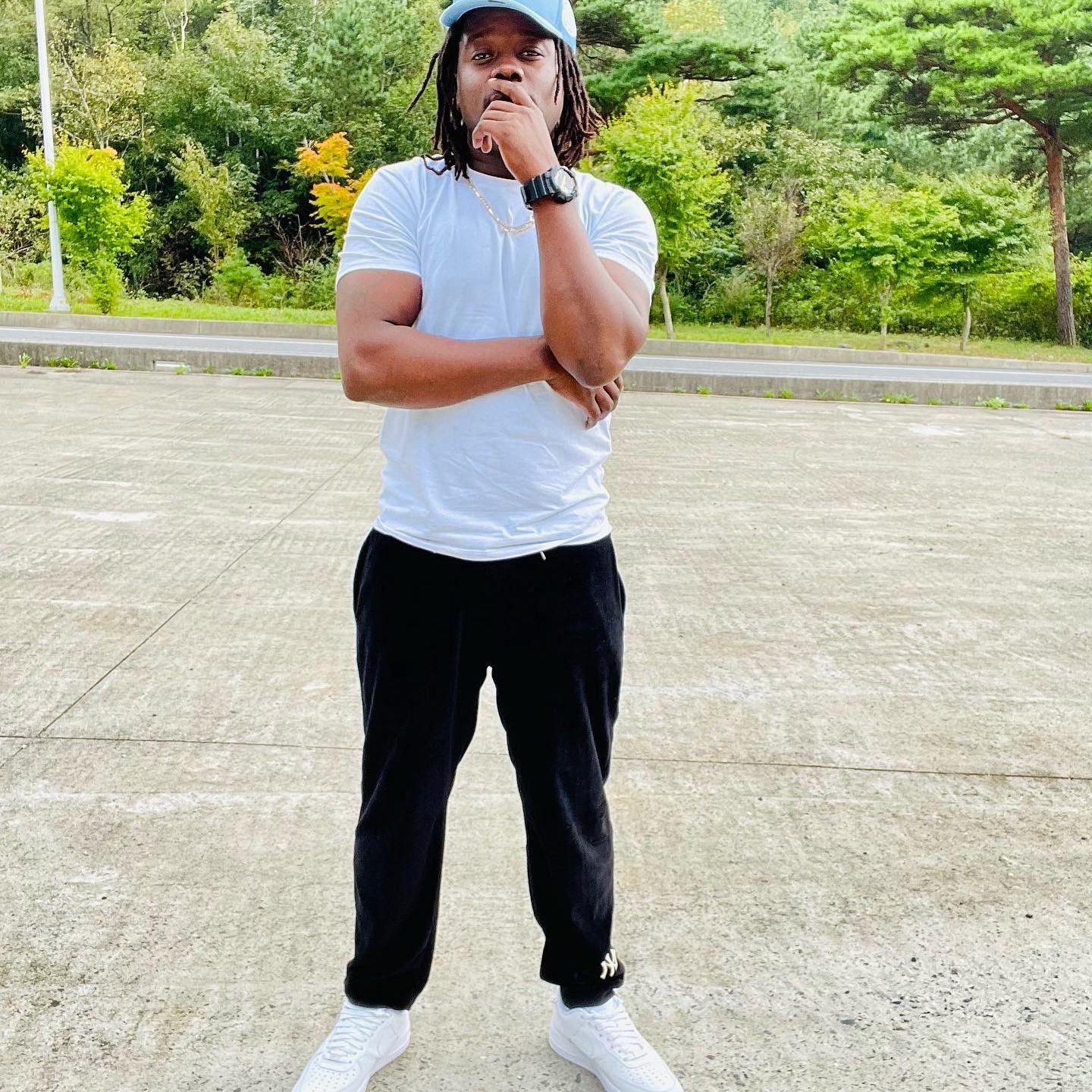 Blak_levi (@blaknature) 님의 게시물 | KREAM