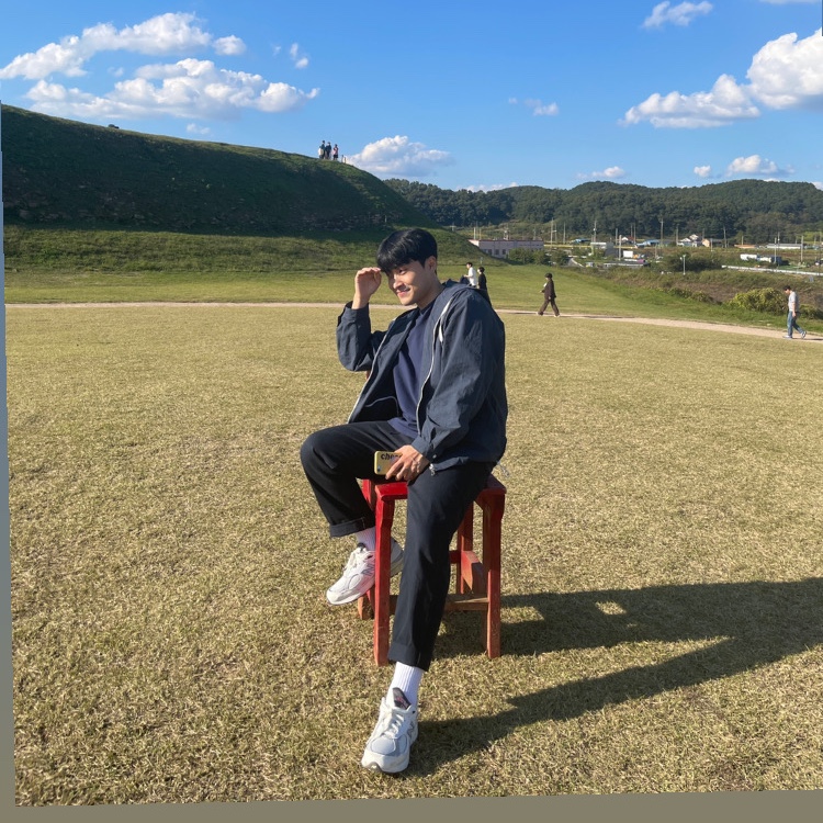 🔥 (@hoon___e) 님의 게시물 | KREAM