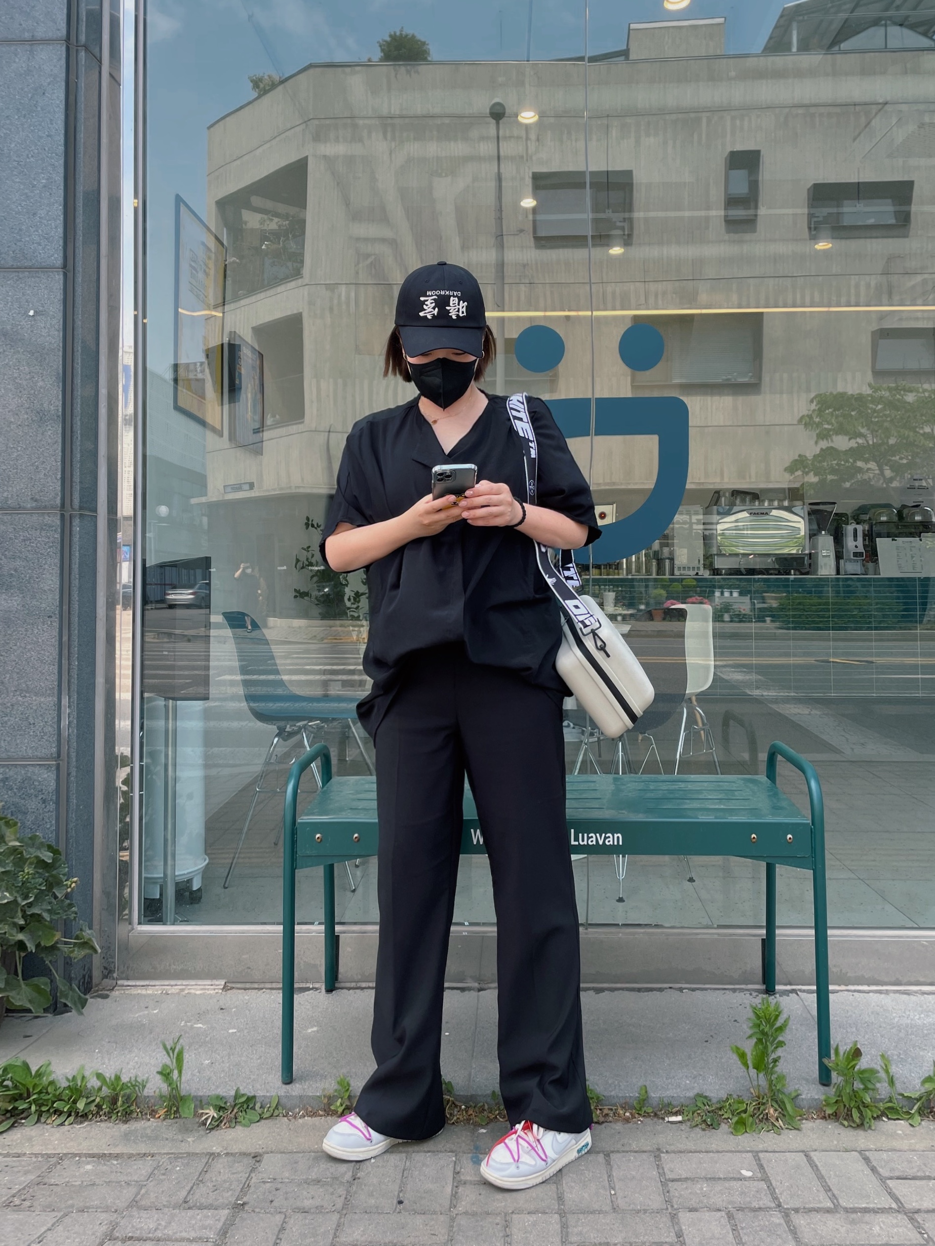 탱구리 (@kimtaeng__) 님의 게시물 | KREAM