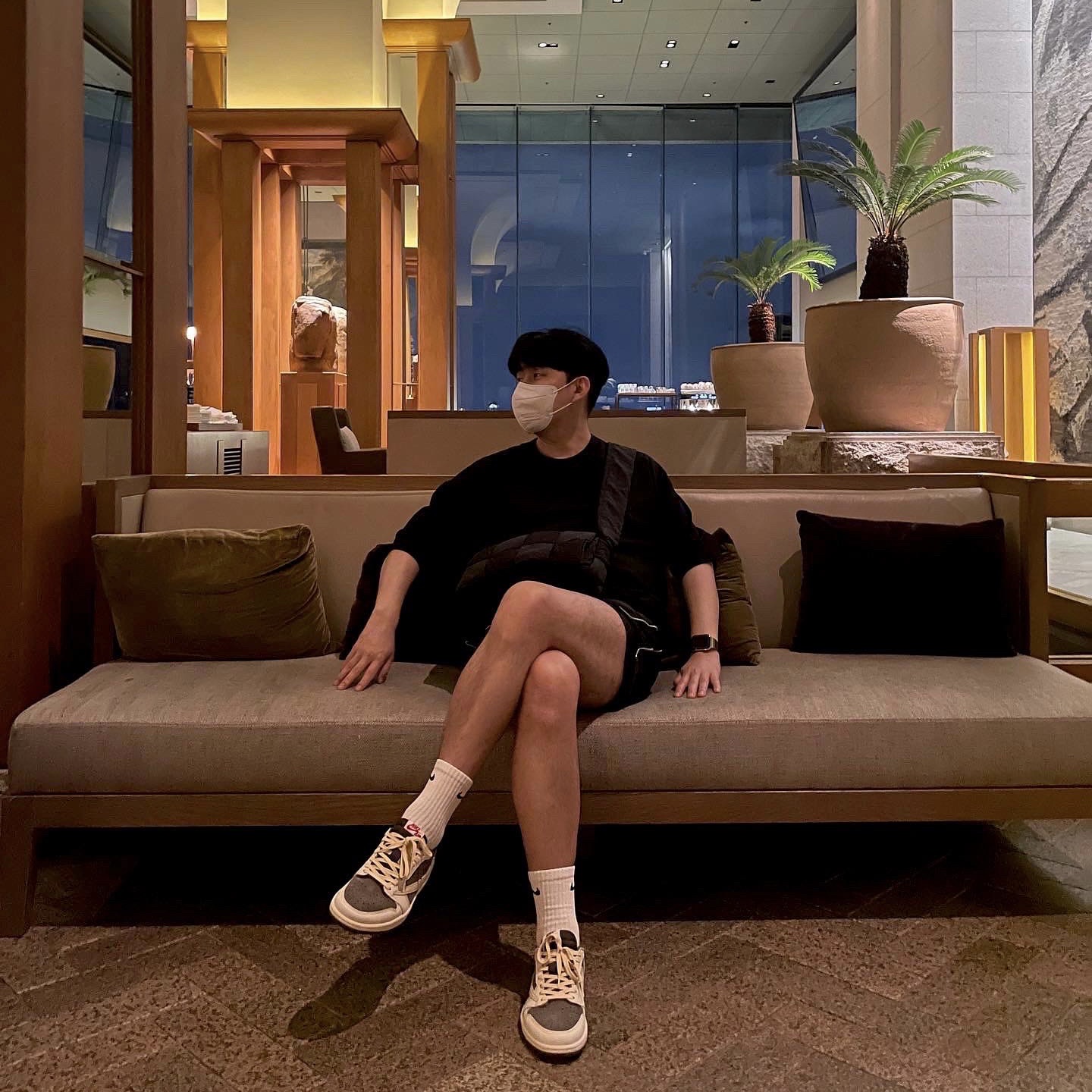 bambam (@sunnybam) 님의 게시물 | KREAM