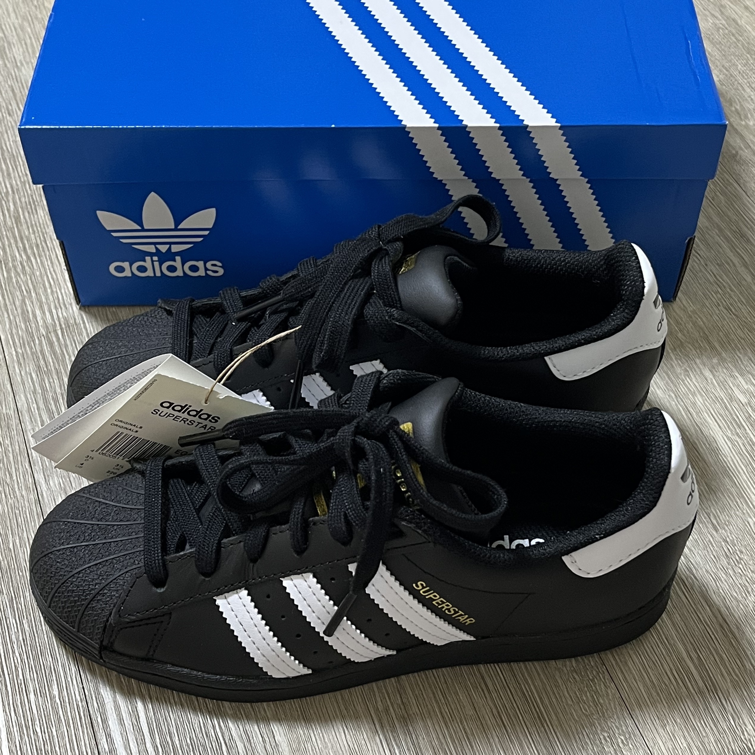 갱소 (@k._.seo612) 님의 게시물 | KREAM