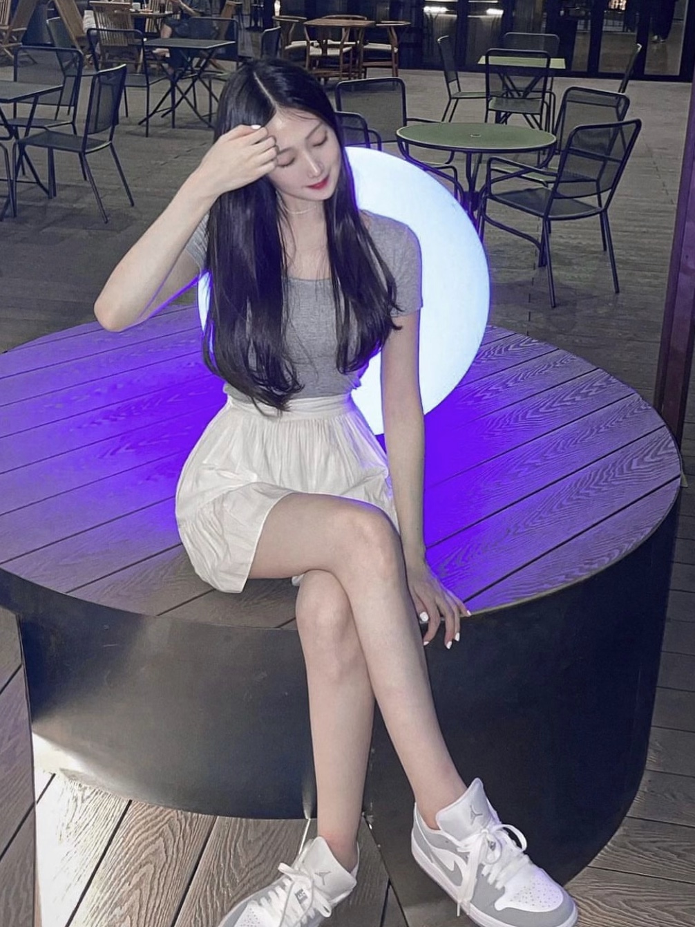 (@white.seon) 님의 게시물 | KREAM