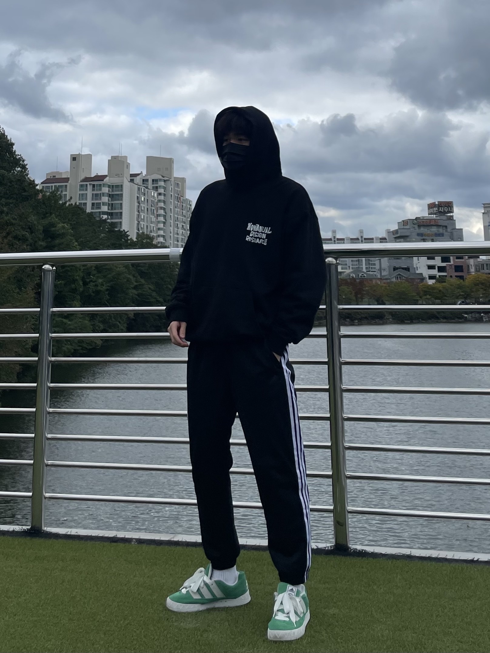 승리 (@ssr0127) 님의 게시물 | KREAM