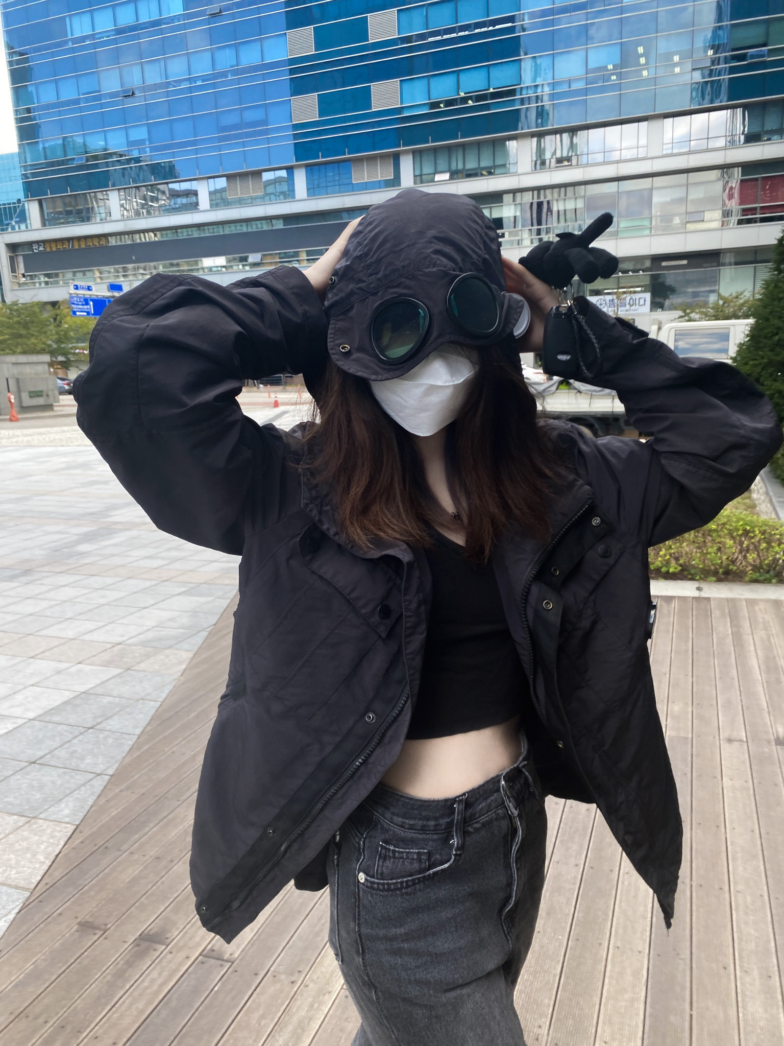 (@lovef8l) 님의 게시물 | KREAM