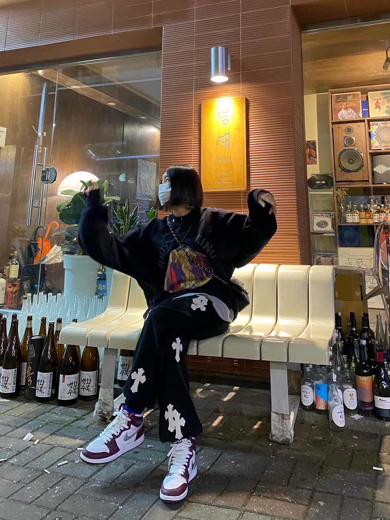 (@kimsia) 님의 게시물 | KREAM