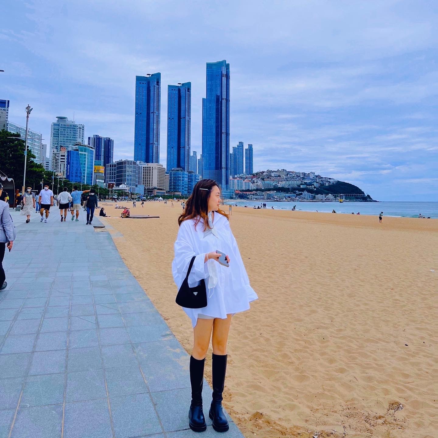 리즈미 (@liz_me) 님의 게시물 | KREAM