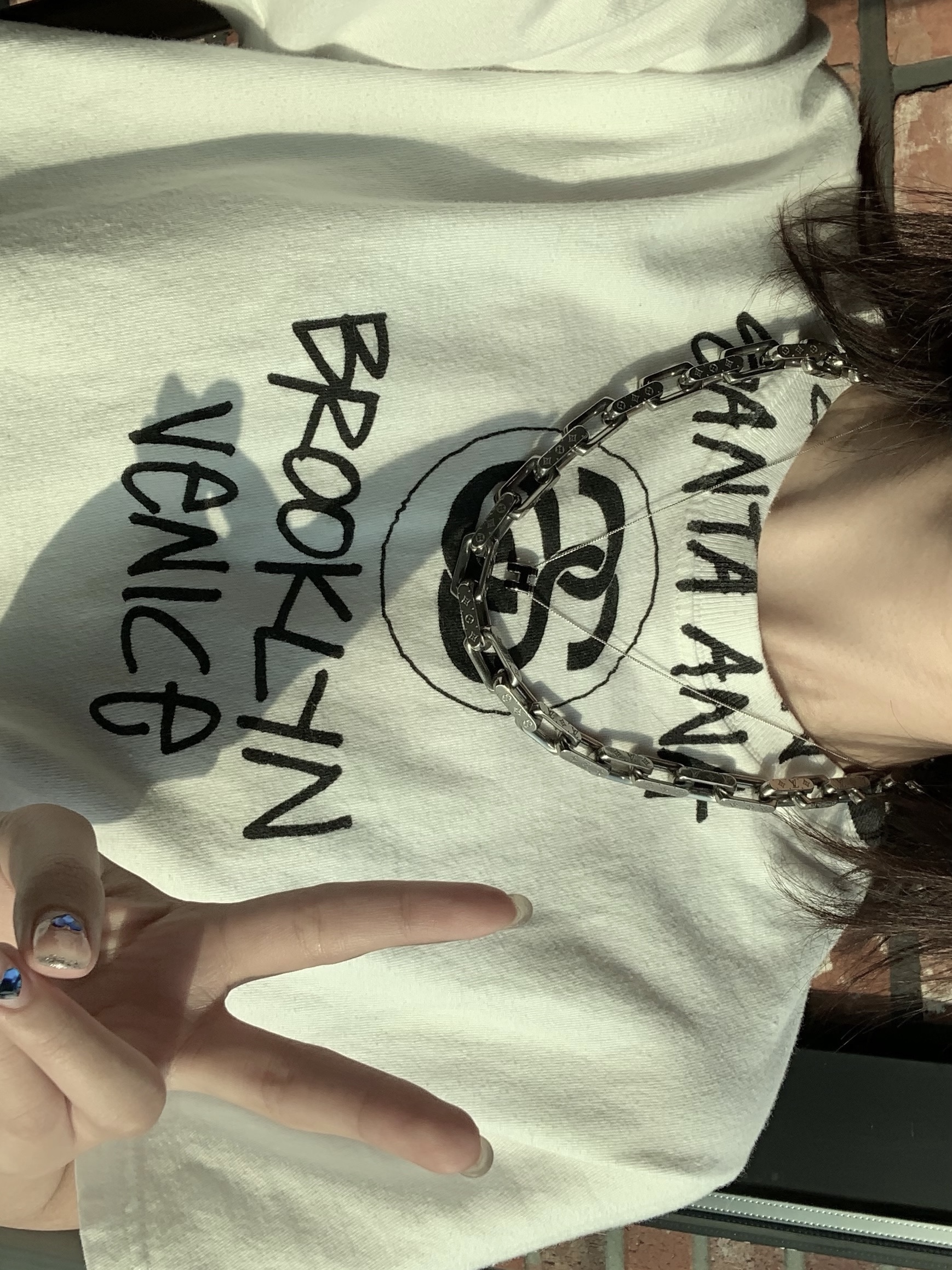 (@lovef8l) 님의 게시물 | KREAM