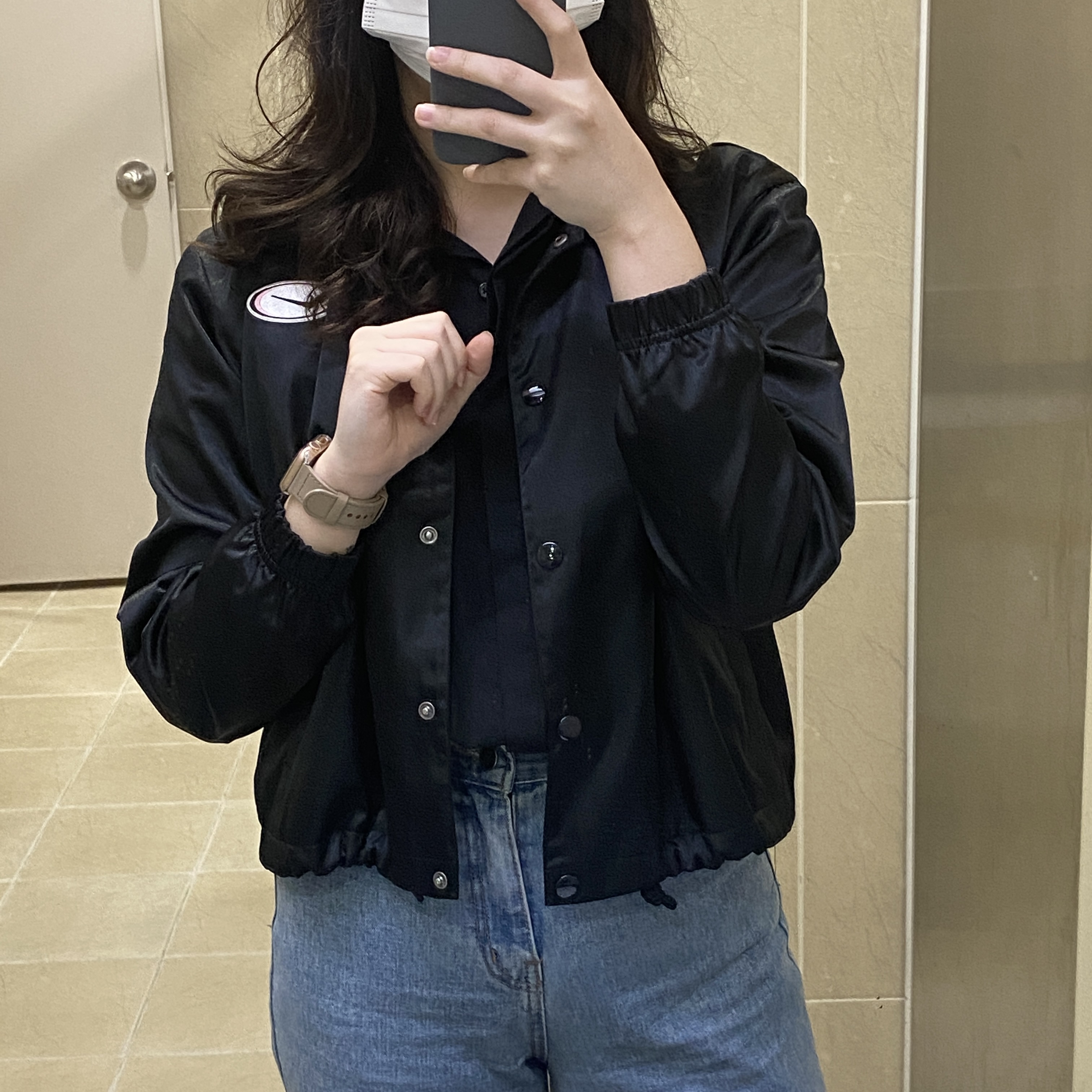 (@ga_nu) 님의 게시물 | KREAM