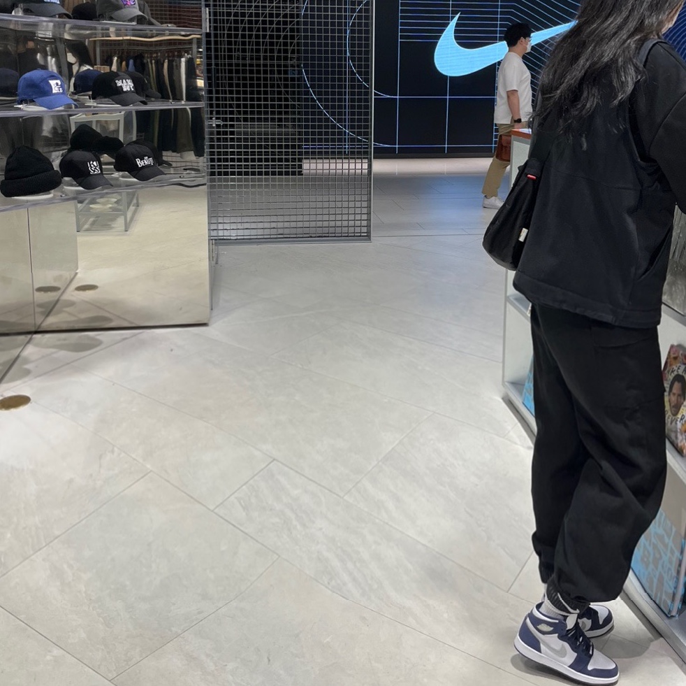 나은 (@betterkim91) 님의 게시물 | KREAM