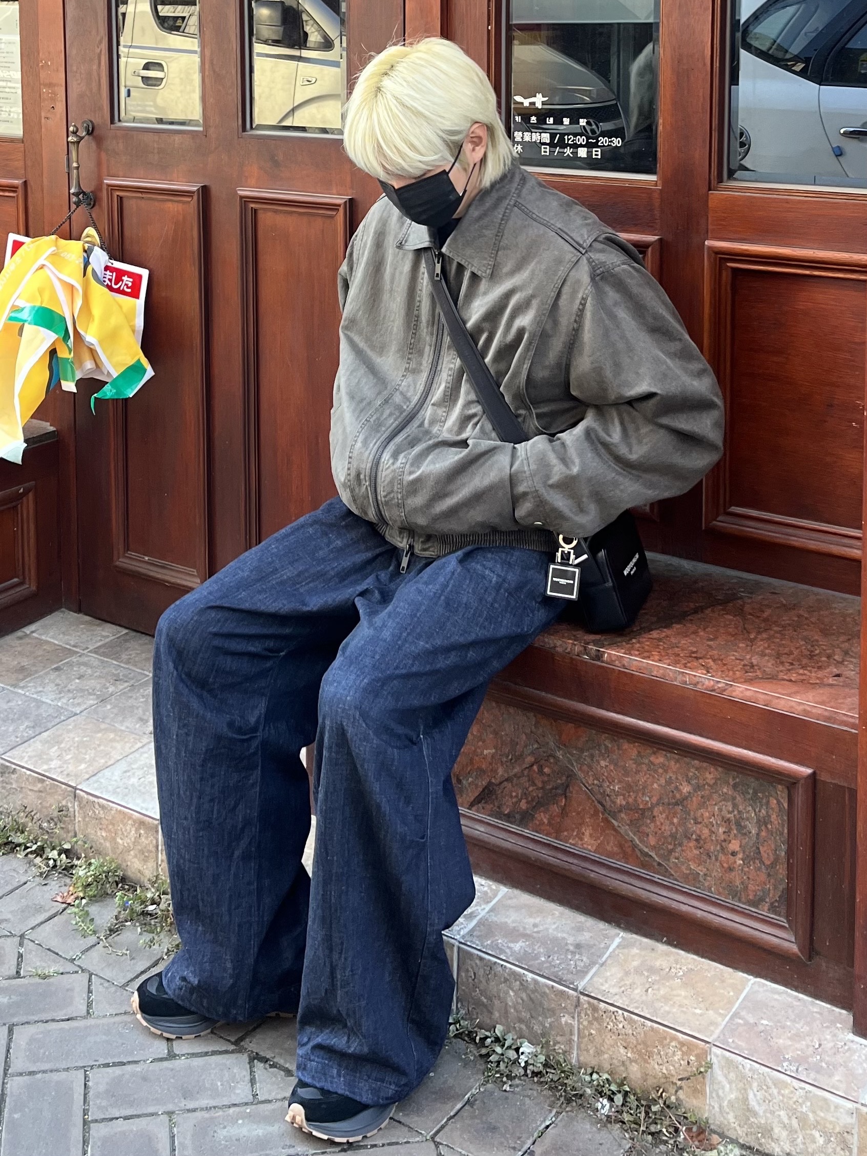 (@dududu) 님의 게시물 | KREAM