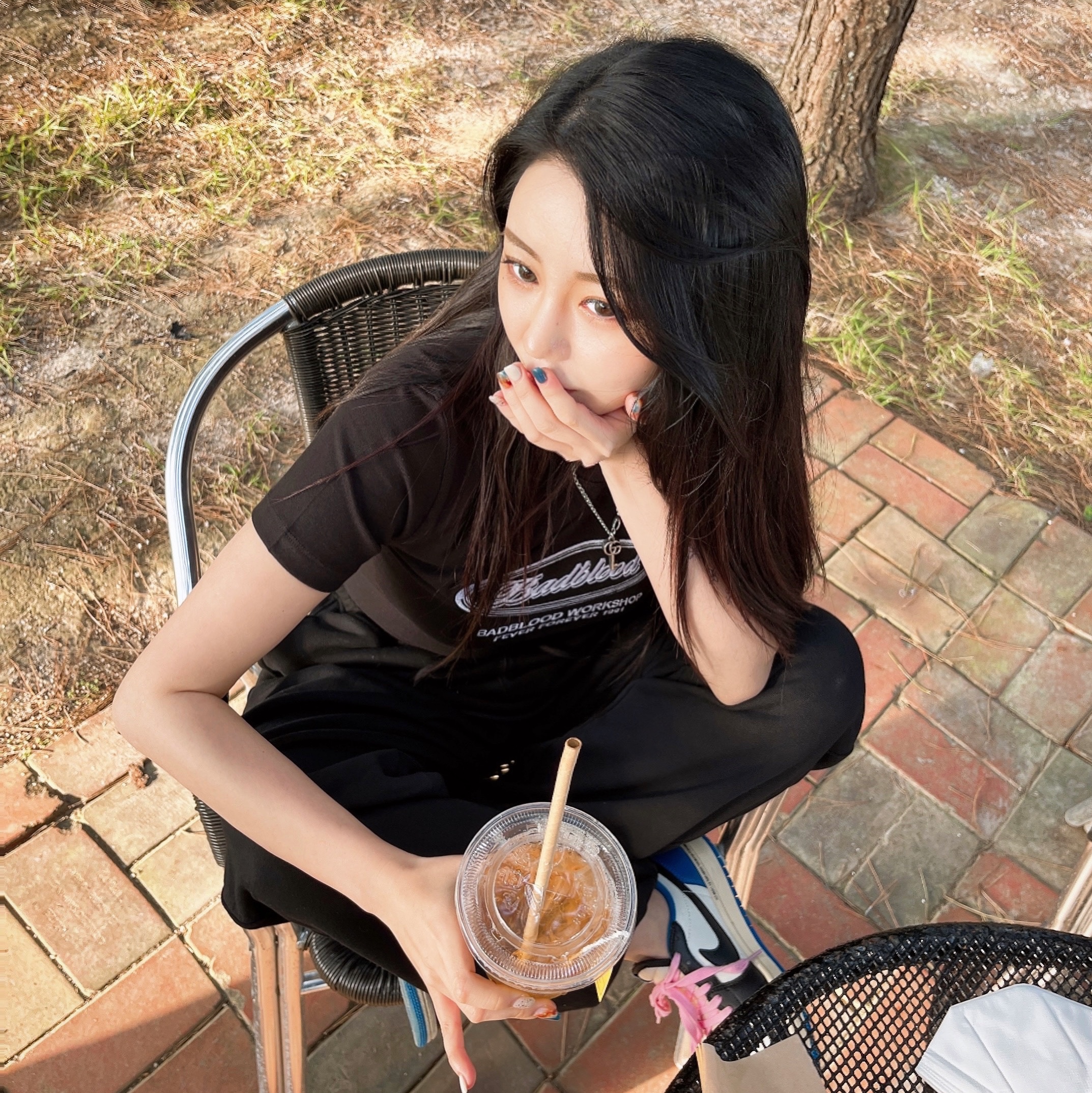 insta @h.aons (@h.aons) 님의 게시물 | KREAM