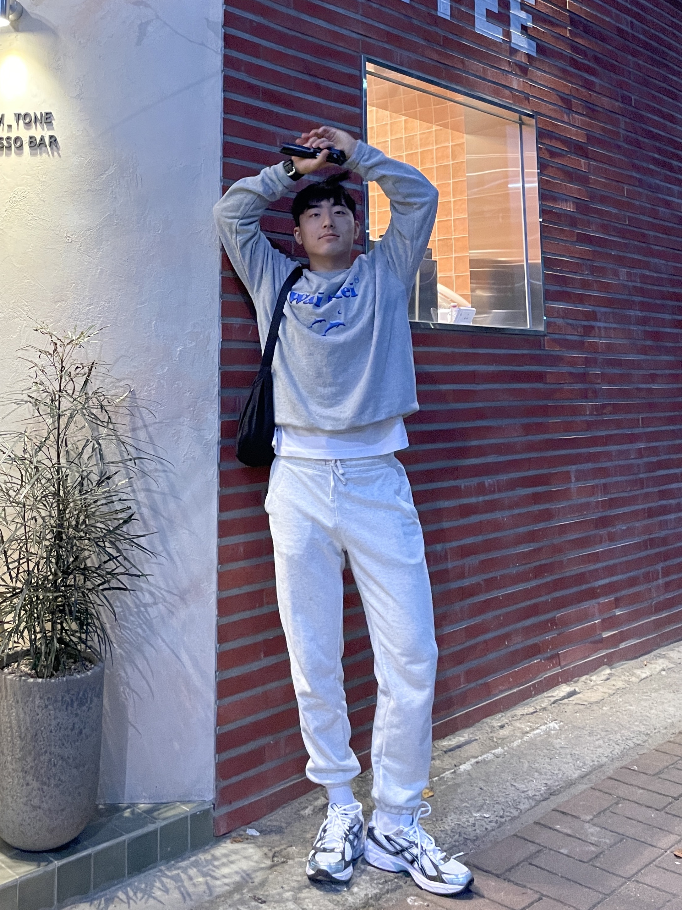 류채우 (@new_cw00) 님의 게시물 | KREAM