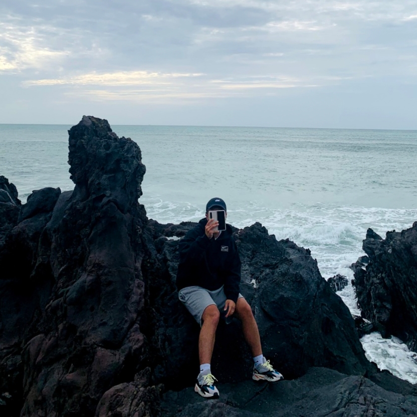 달님♡ (@moon_su_soo) 님의 게시물 | KREAM