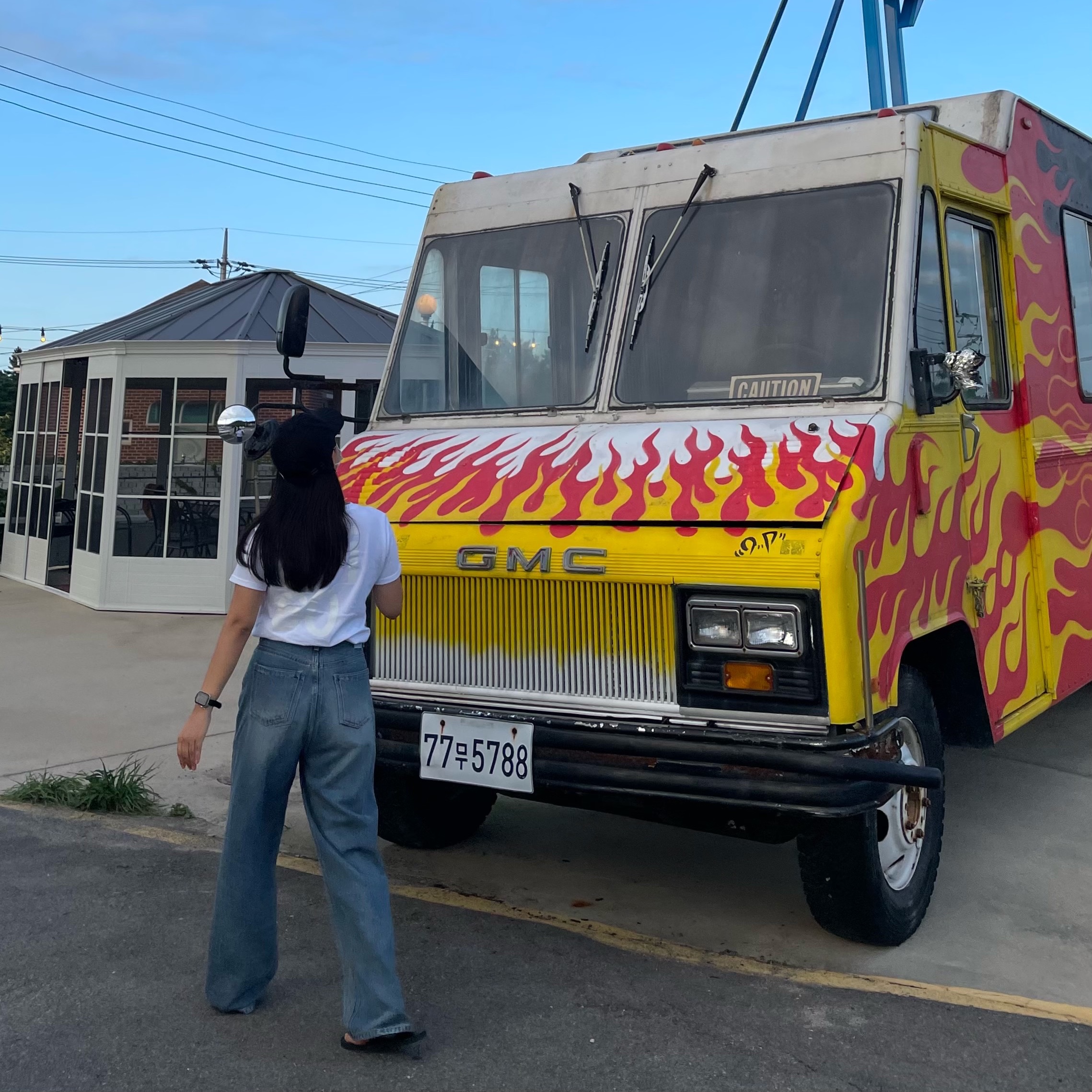 hyemin (@hhhyy) 님의 게시물 | KREAM