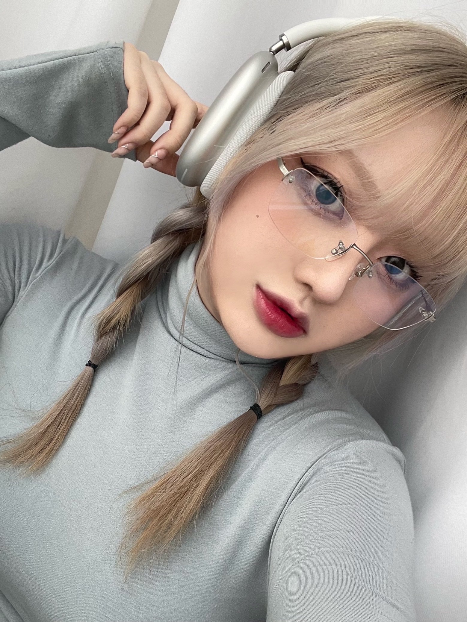 링쨩 (@rynzzang_) 님의 게시물 | KREAM