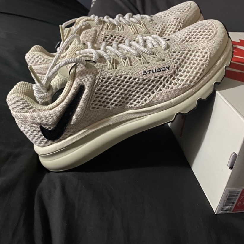 파마니 (@bunnies) 님의 게시물 | KREAM