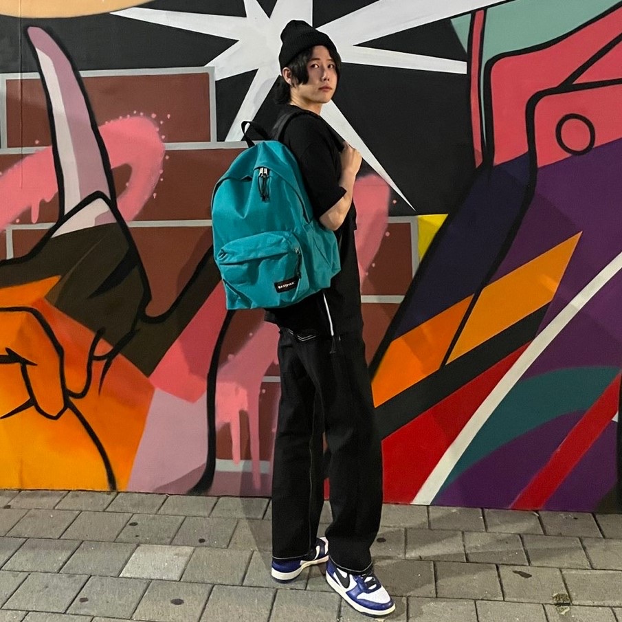 류시키 (@ryu_si_ki) 님의 게시물 | KREAM