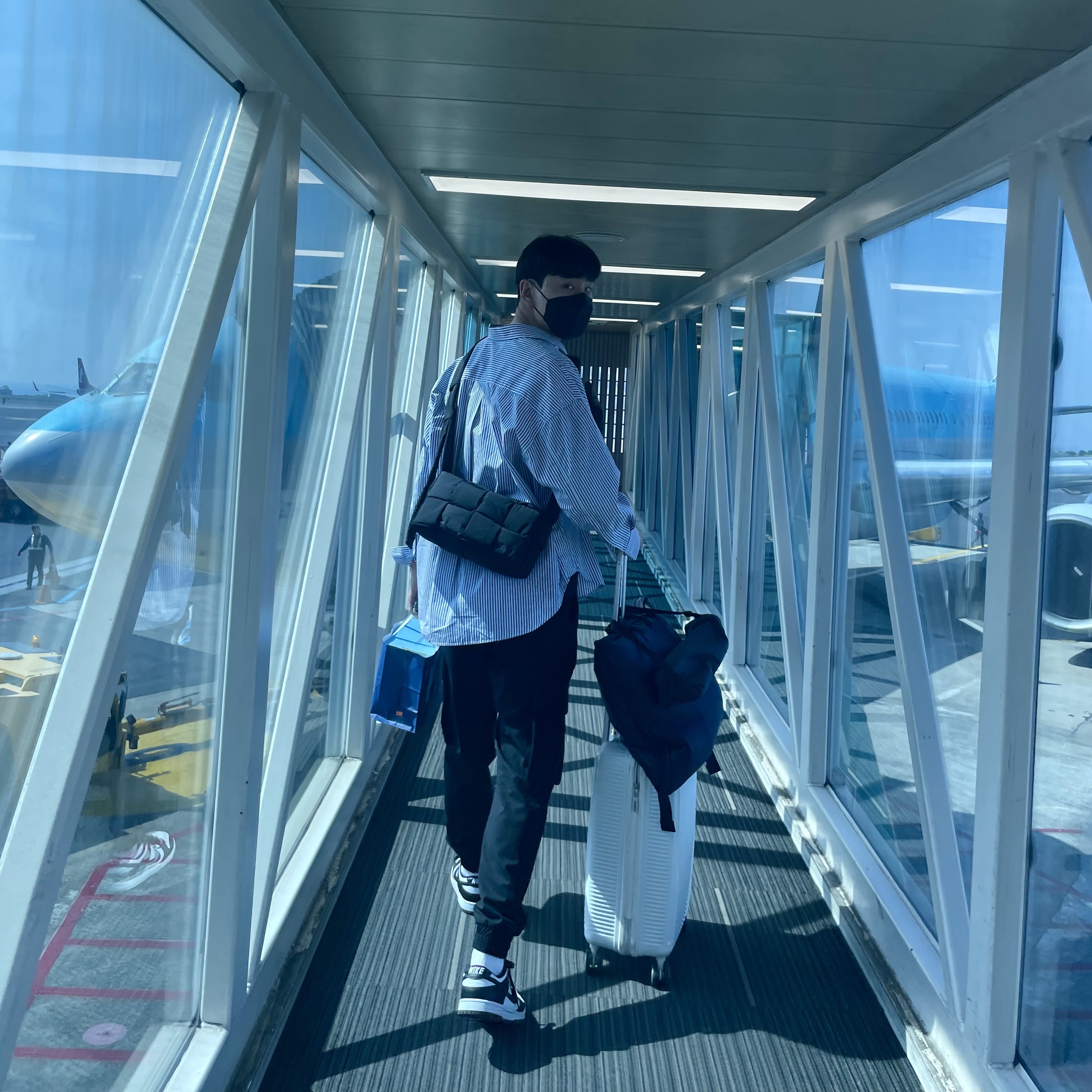 mysticol (@nikehoney) 님의 게시물 | KREAM