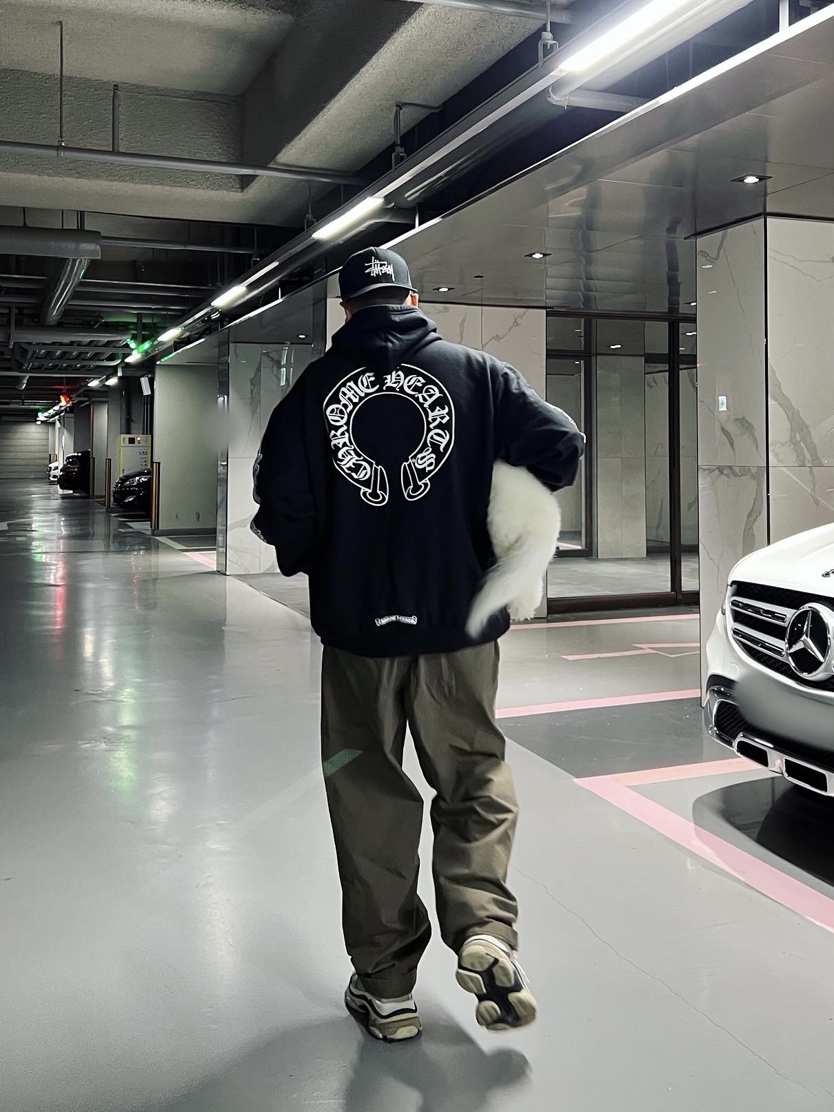 U갓jo던 (@ug0tj0rdan) 님의 게시물 | KREAM