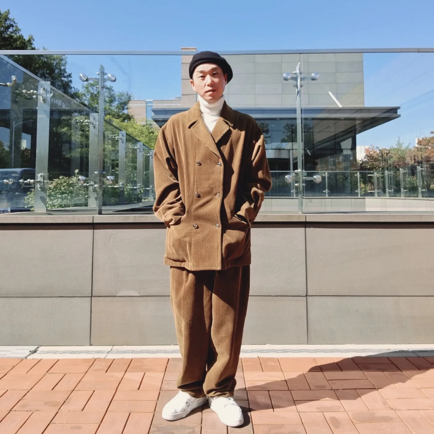 june j (@junej) 님의 게시물 | KREAM