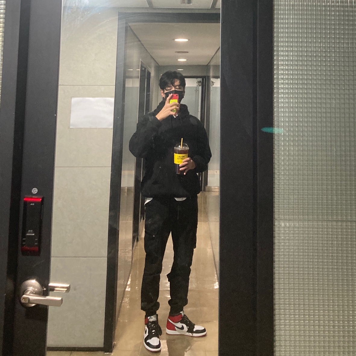 tsjgh117 (@one_one_se7en) 님의 게시물 | KREAM