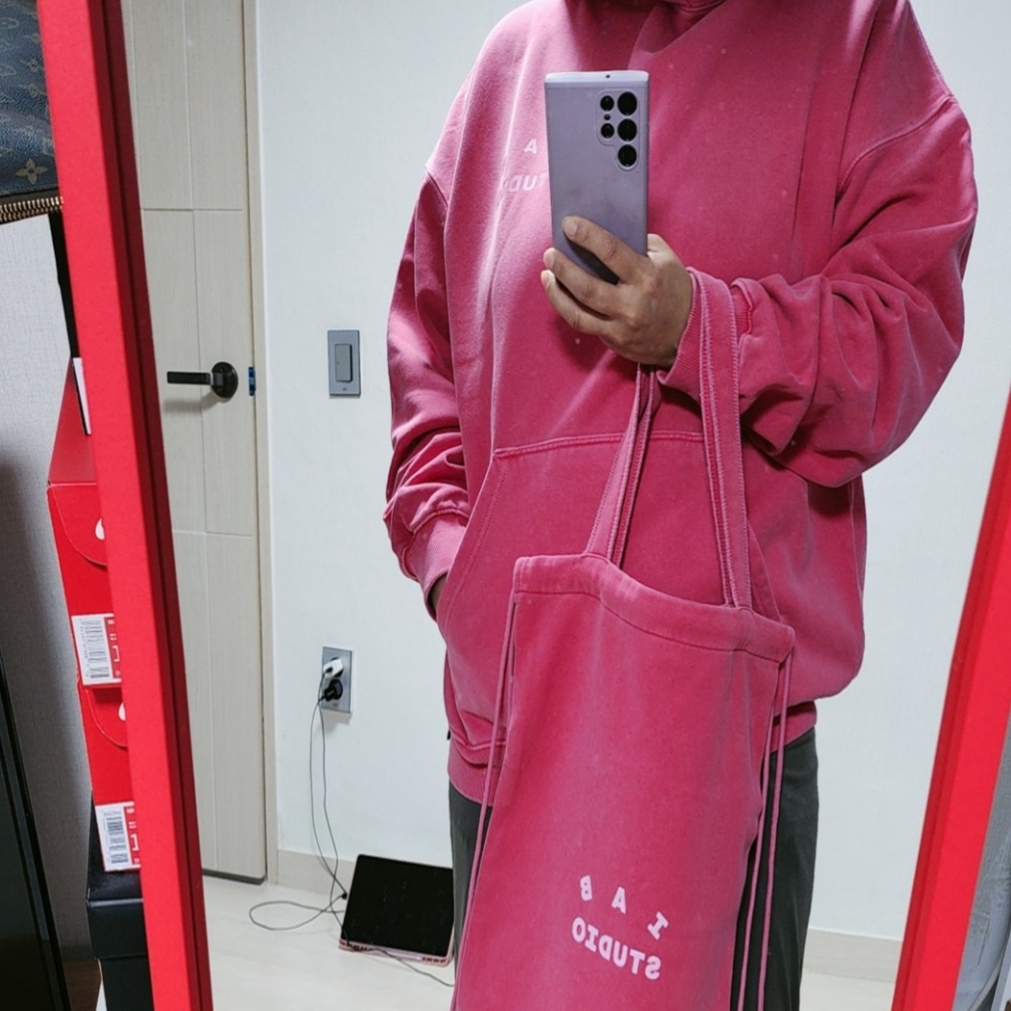 핑키💕 (@s2s2s2_sh) 님의 게시물 | KREAM