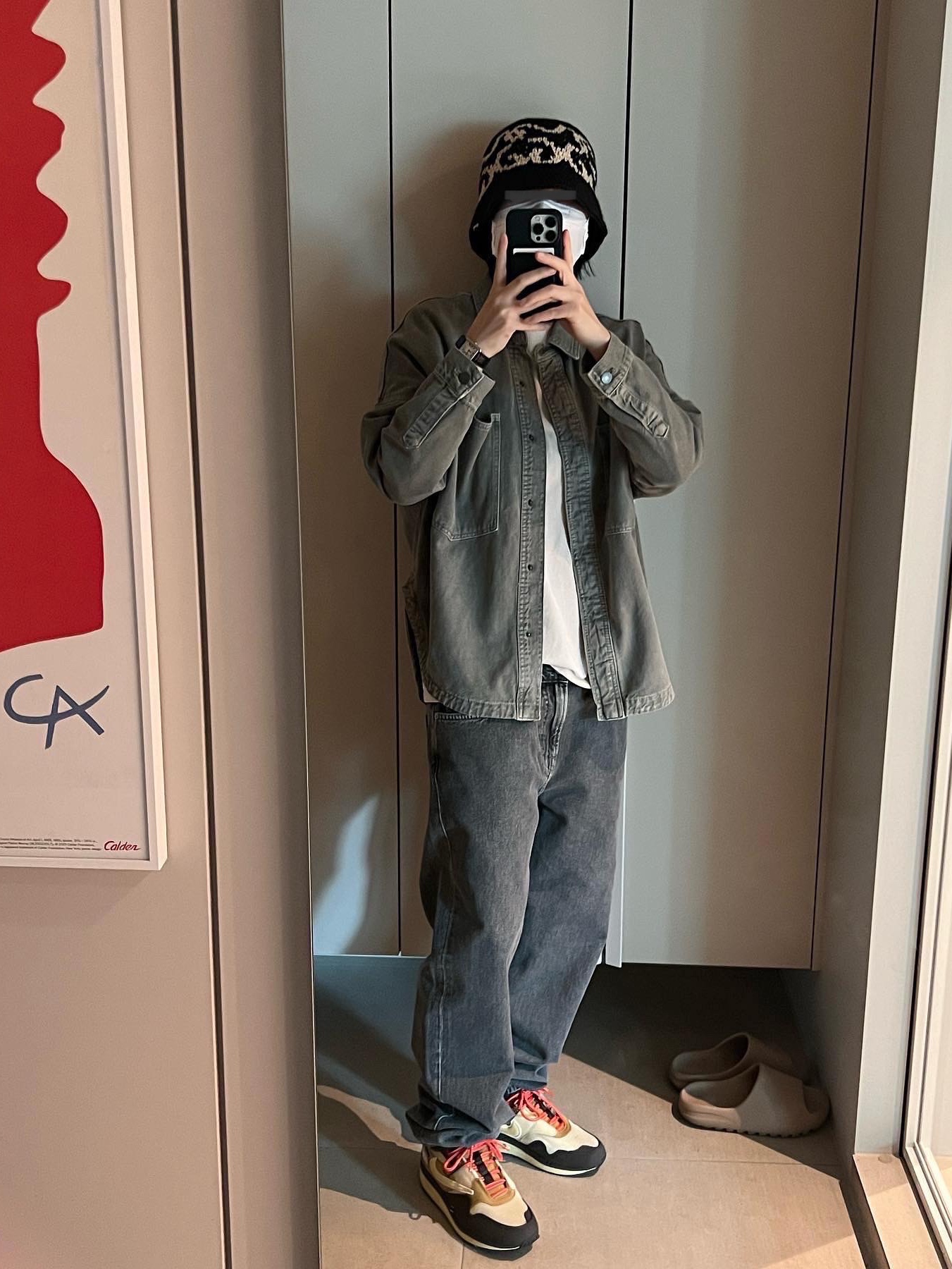 🐛 (@zi_ne) 님의 게시물 | KREAM