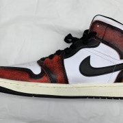 조던 1 미드 SE 인프라레드 23 | KREAM