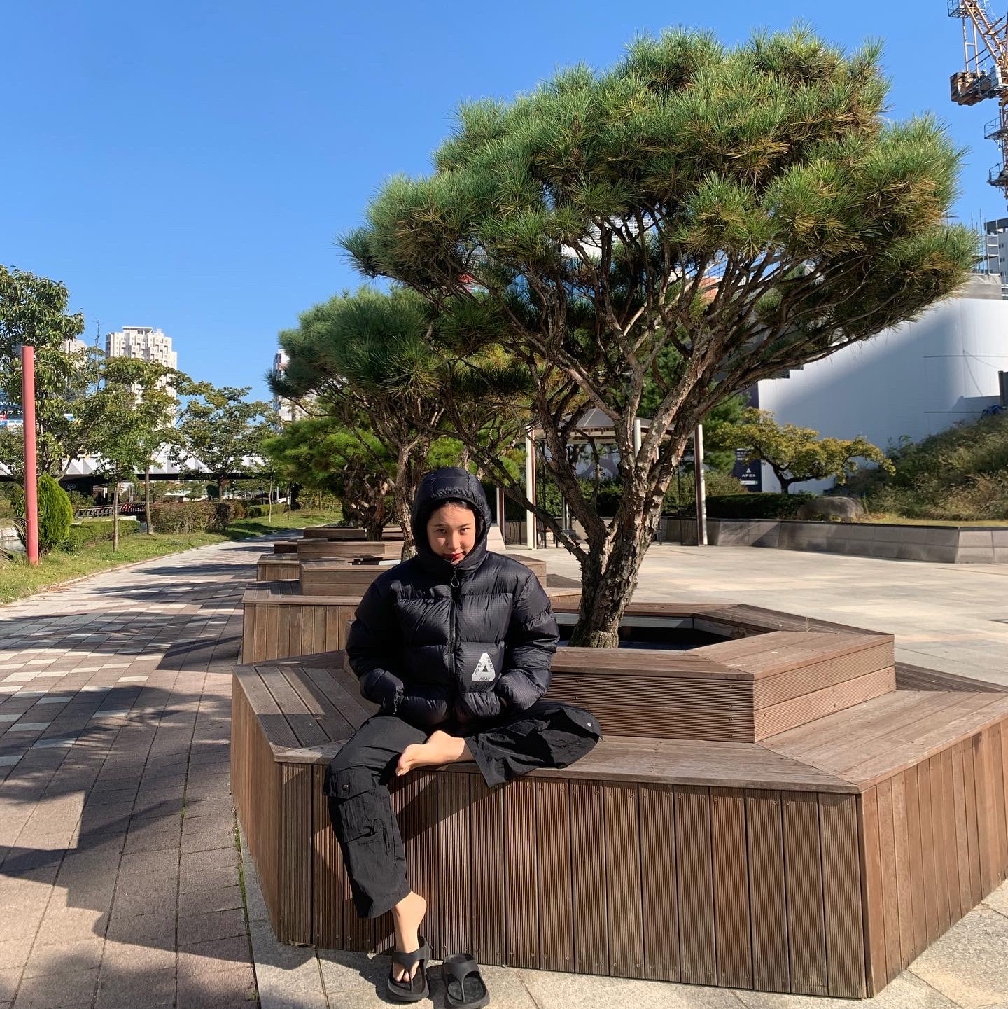 g (@gu_cci_t) 님의 게시물 | KREAM