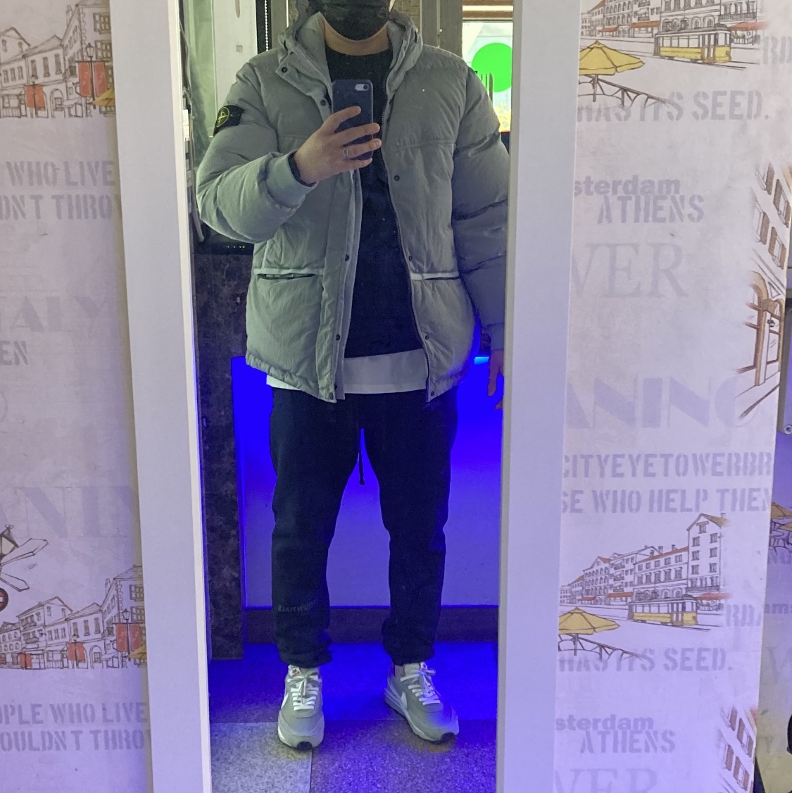 sm629318 (@lets_be) 님의 게시물 | KREAM