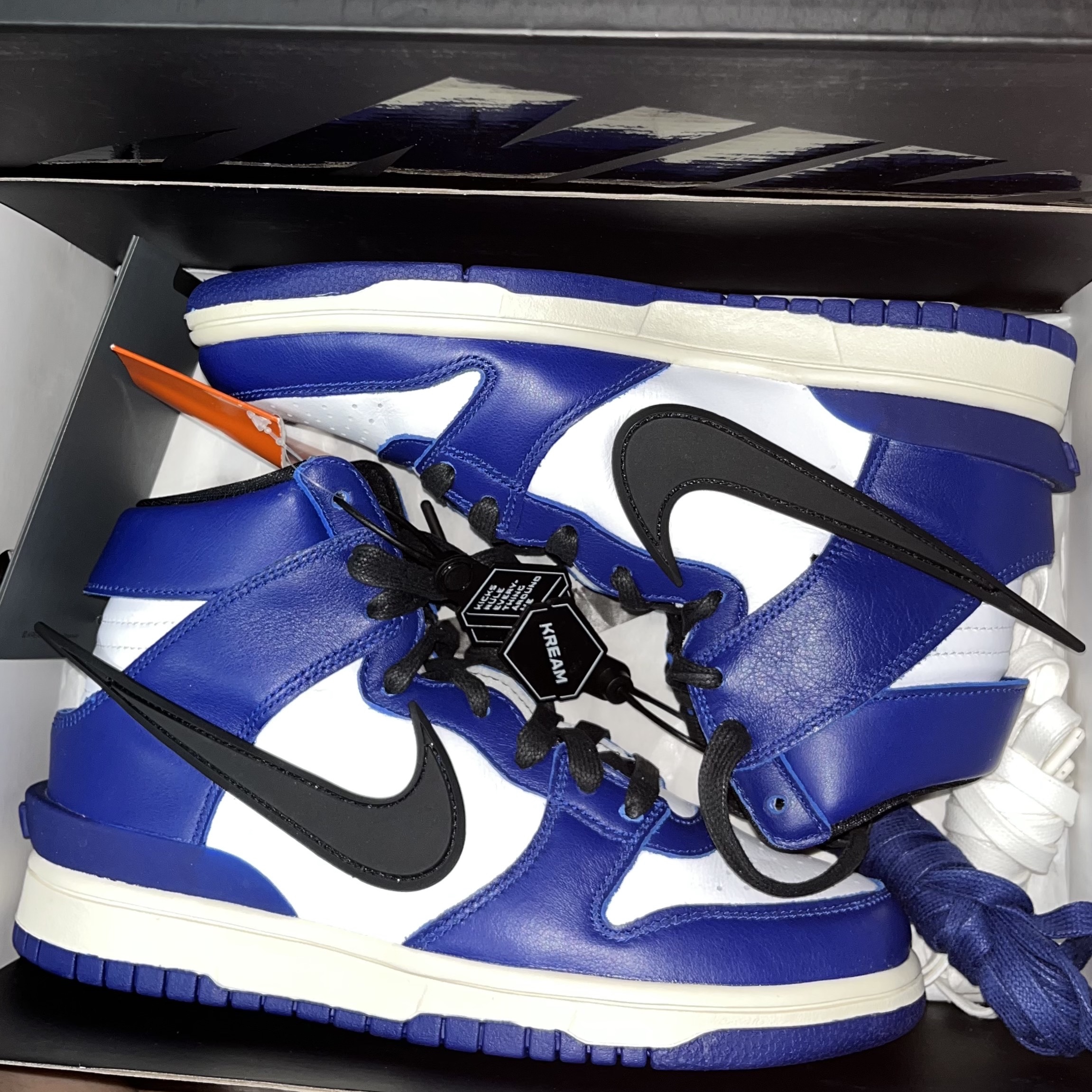 센이 (@se_n2) 님의 게시물 | KREAM