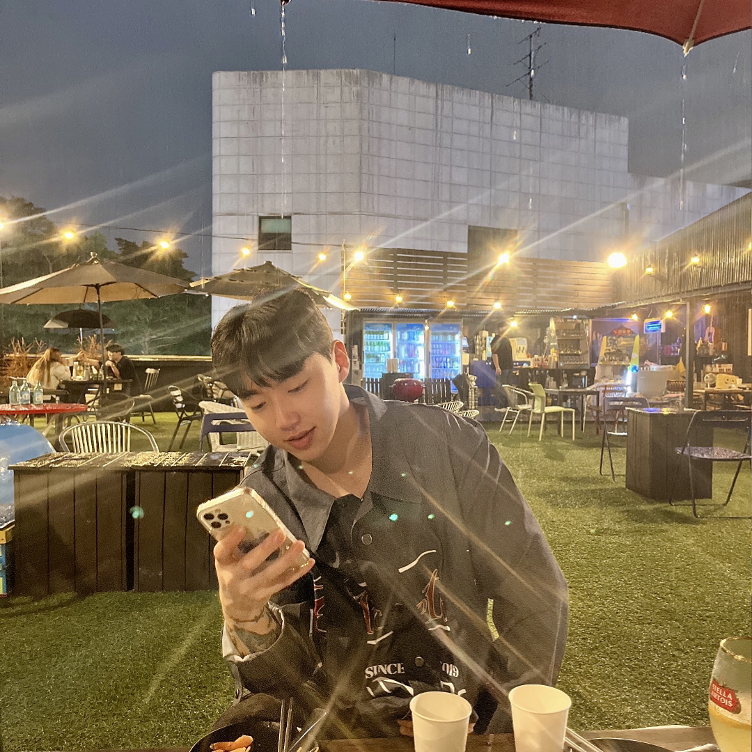 junpars (@jun_young_e) 님의 게시물 | KREAM