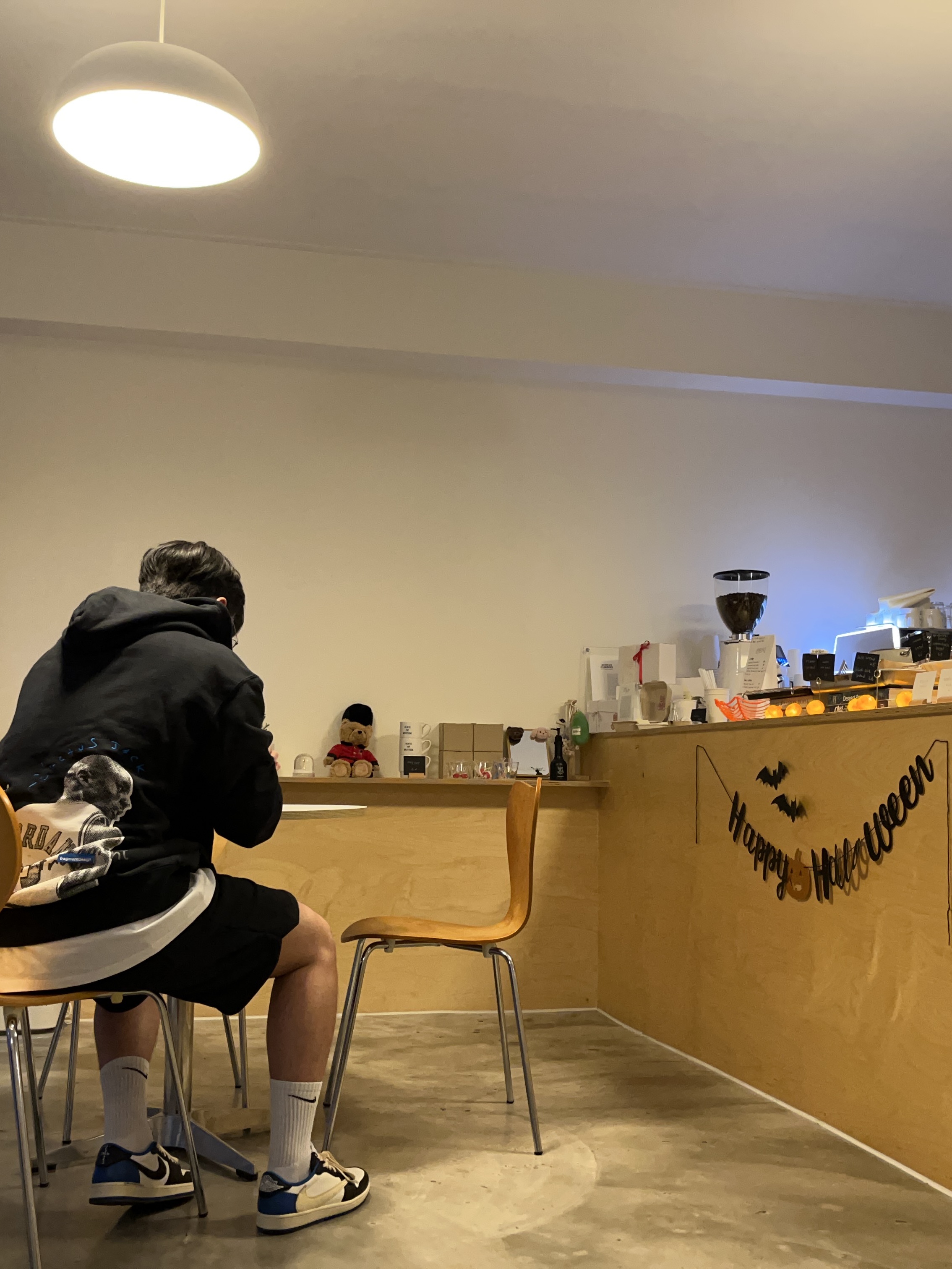 ? (@jhkk__) 님의 게시물 | KREAM