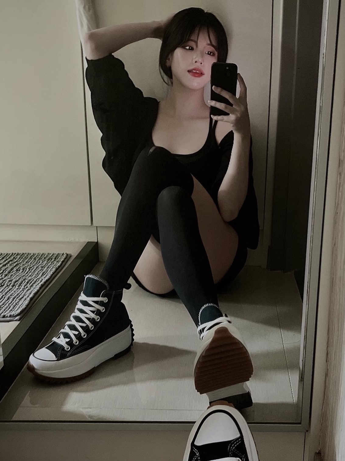 르네 (@eeee_ne) 님의 게시물 | KREAM