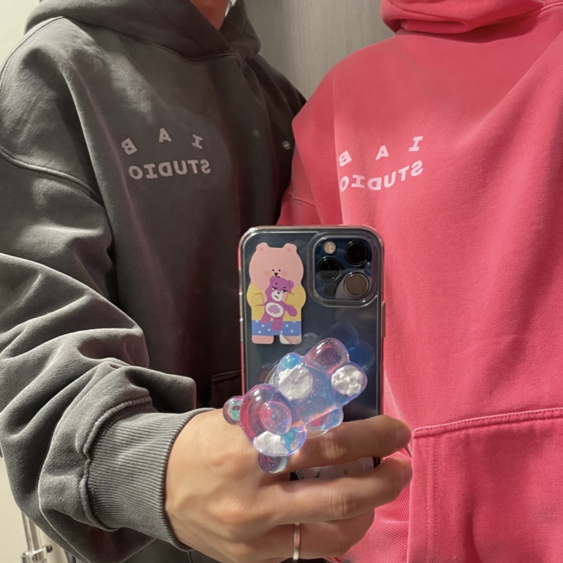 아욧 (@_01.29ay) 님의 게시물 | KREAM