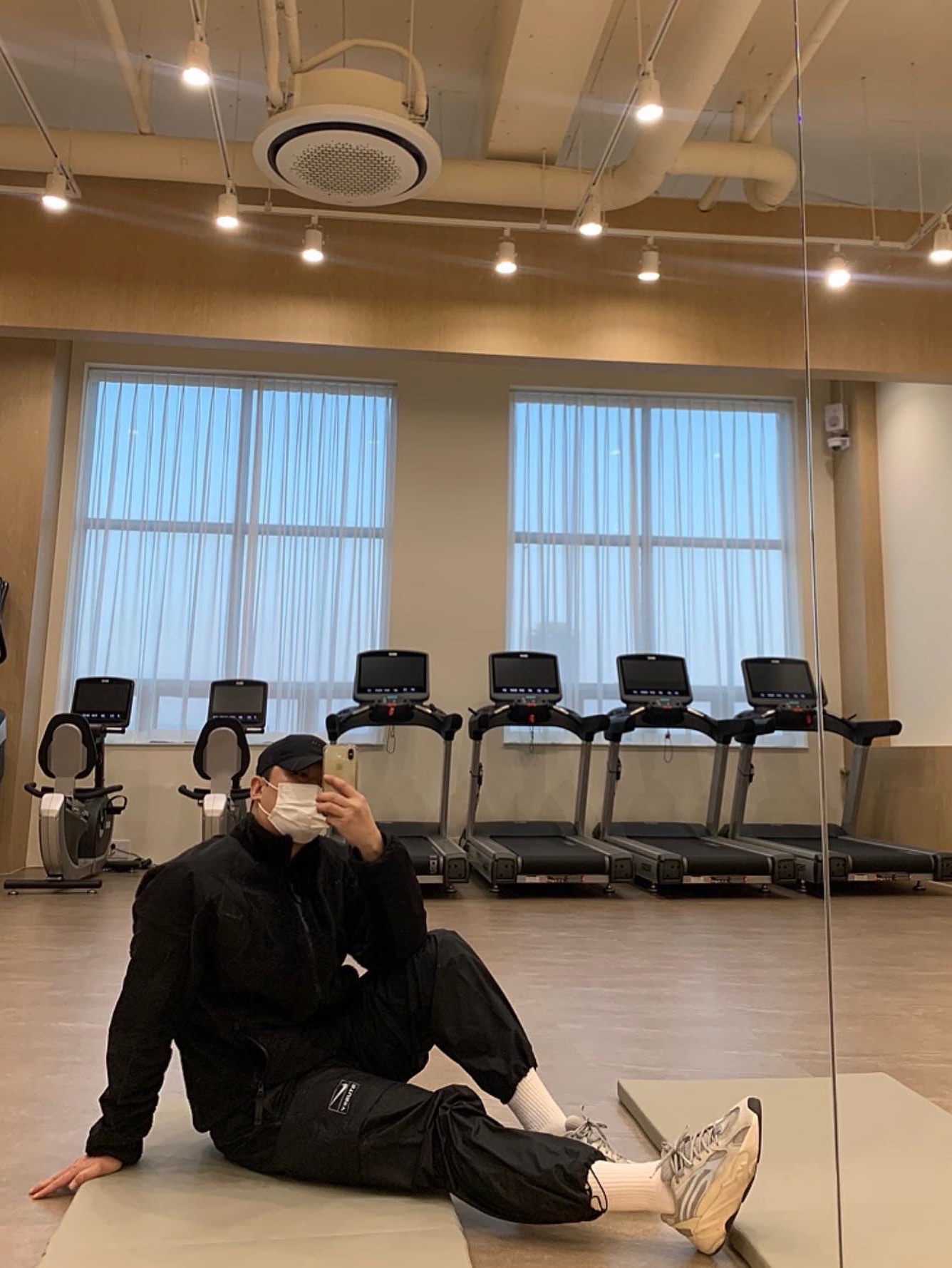 쩡재 (@jjung_jae) 님의 게시물 | KREAM