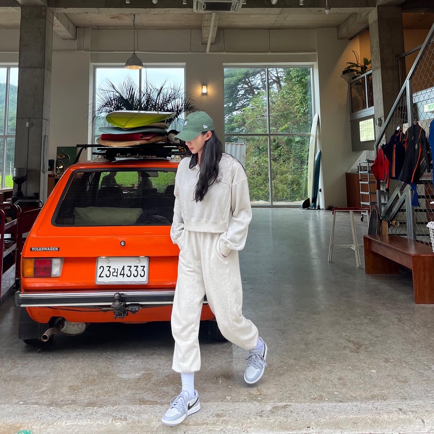 유니니 (@unninni) 님의 게시물 | KREAM