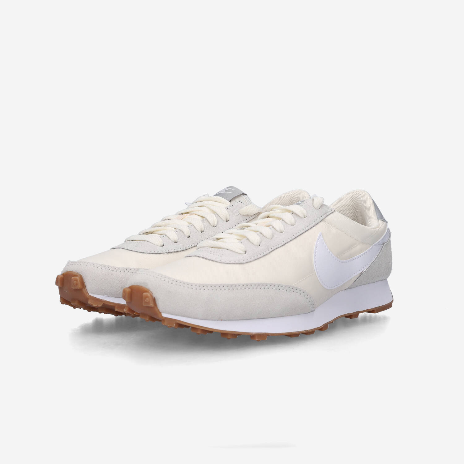 W 나이키 데이브레이크 서밋 화이트 Kream