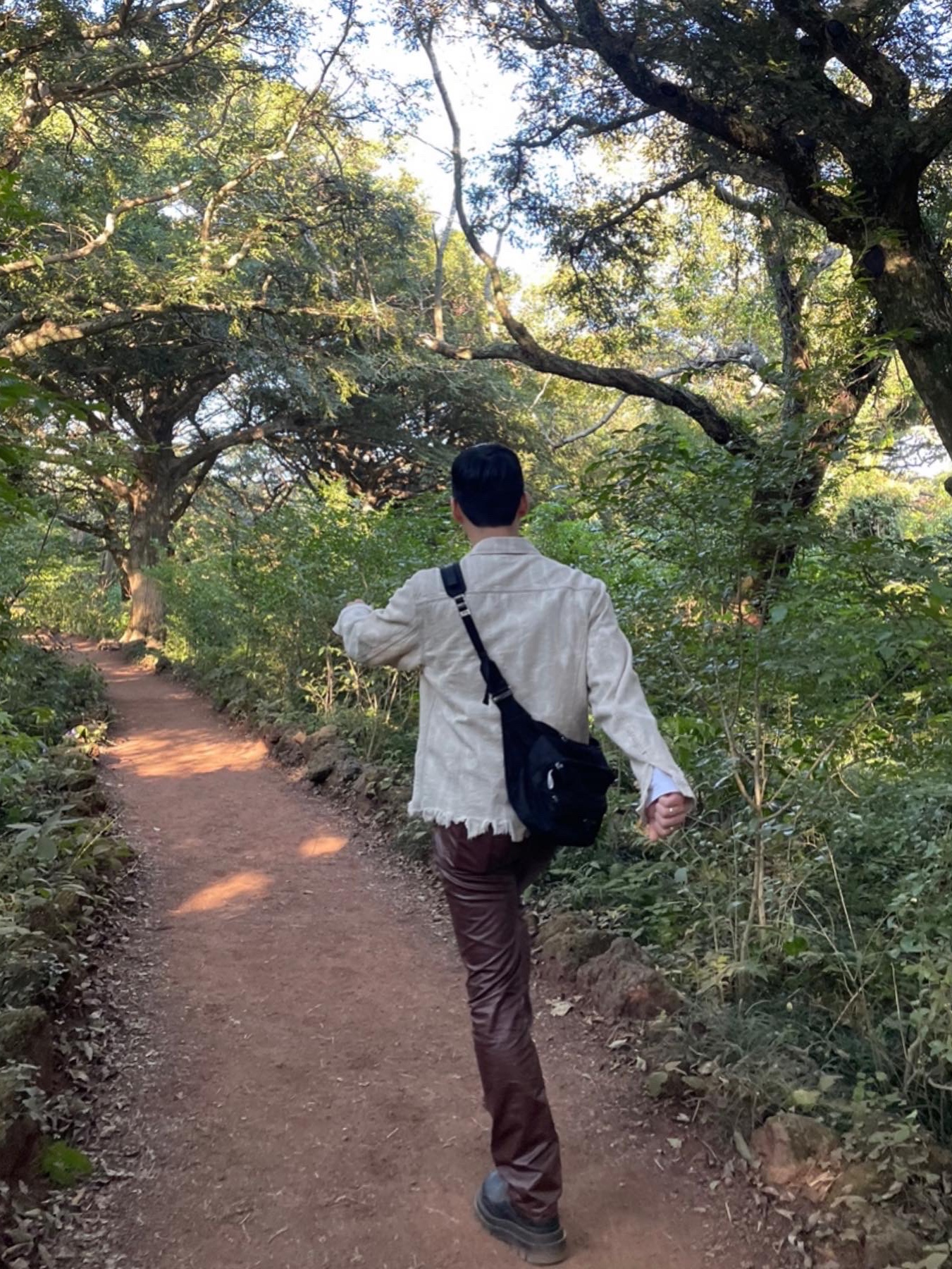 cccccccchh_ (@cccccccchh_) 님의 게시물 | KREAM