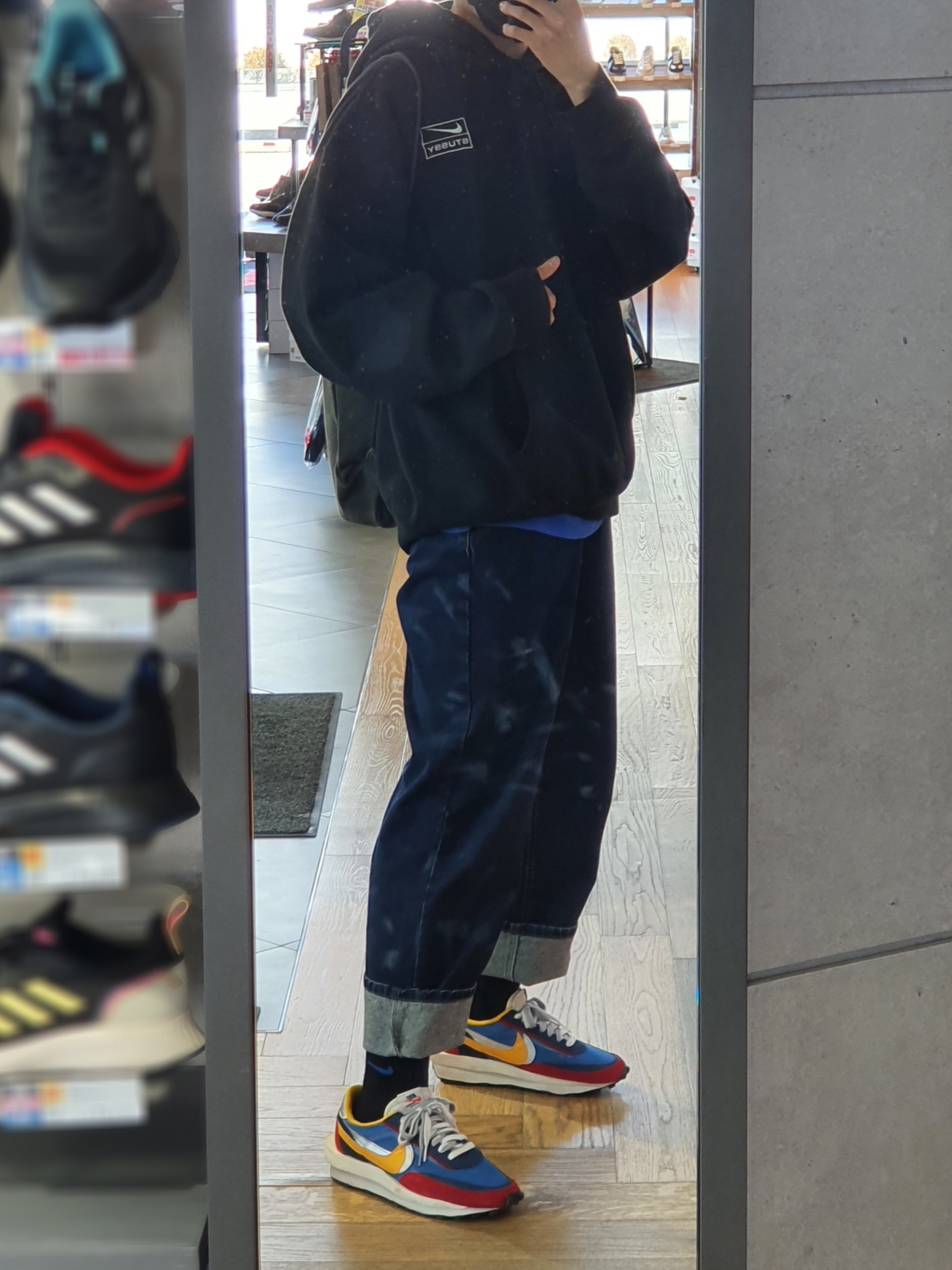 모리 (@owater_97) 님의 게시물 | KREAM