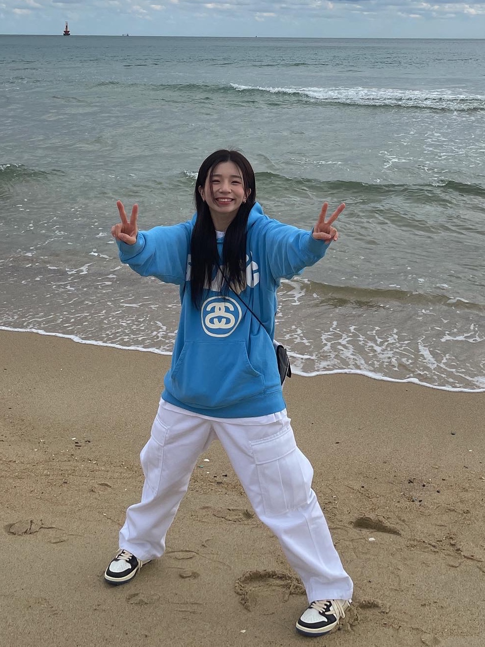 @d2_b_ (@d2_b_) 님의 게시물 | KREAM