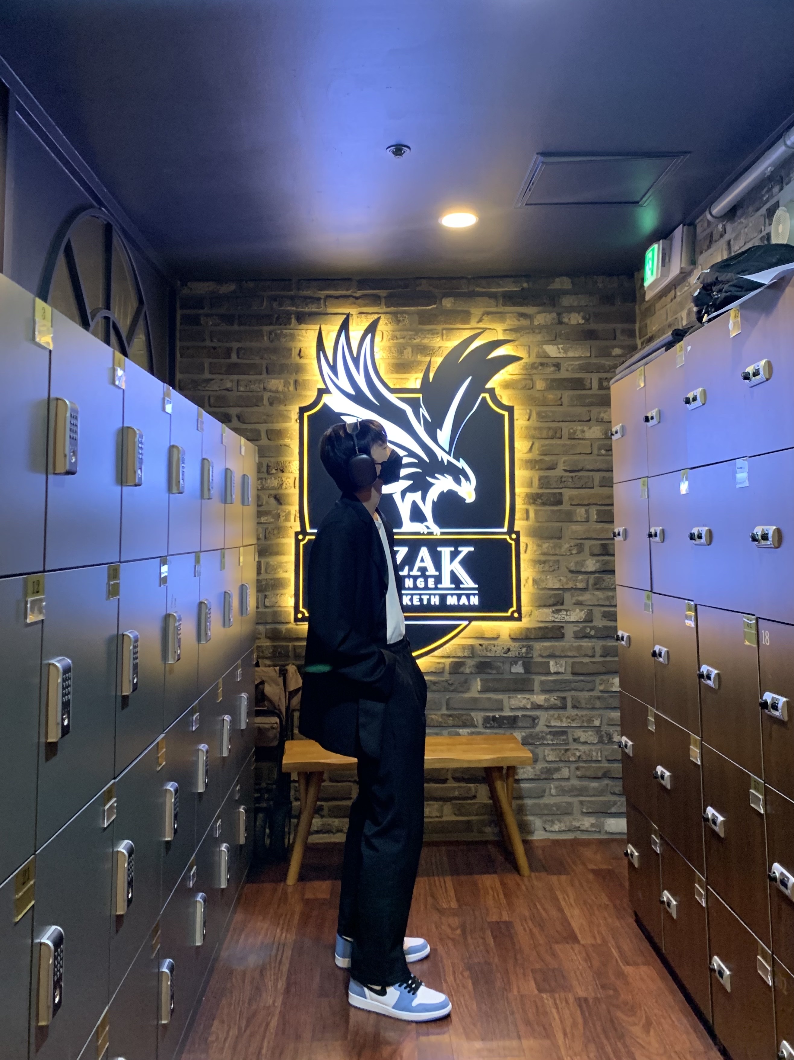 Shawn Song (@shawnsong) 님의 게시물 | KREAM